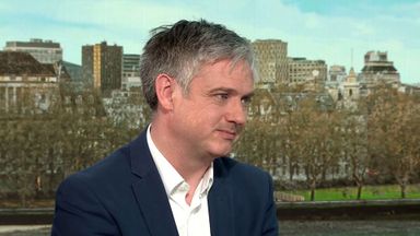 Police urged to pay more attention to 'extreme left-wing' protesters ...