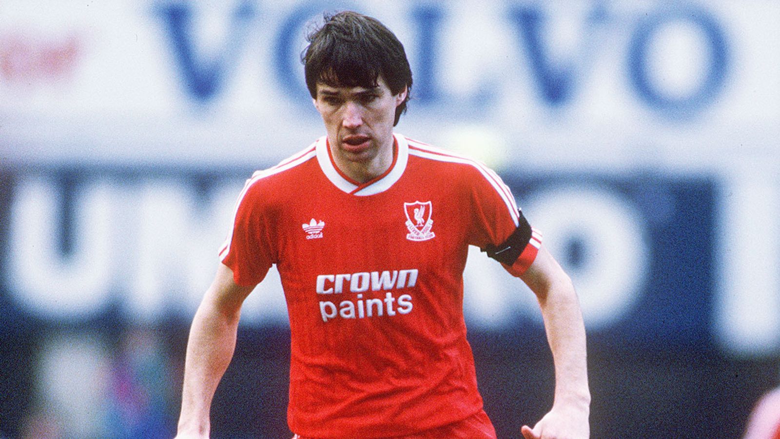 Former Liverpool captain and TV pundit Alan Hansen 'seriously ill' in ...