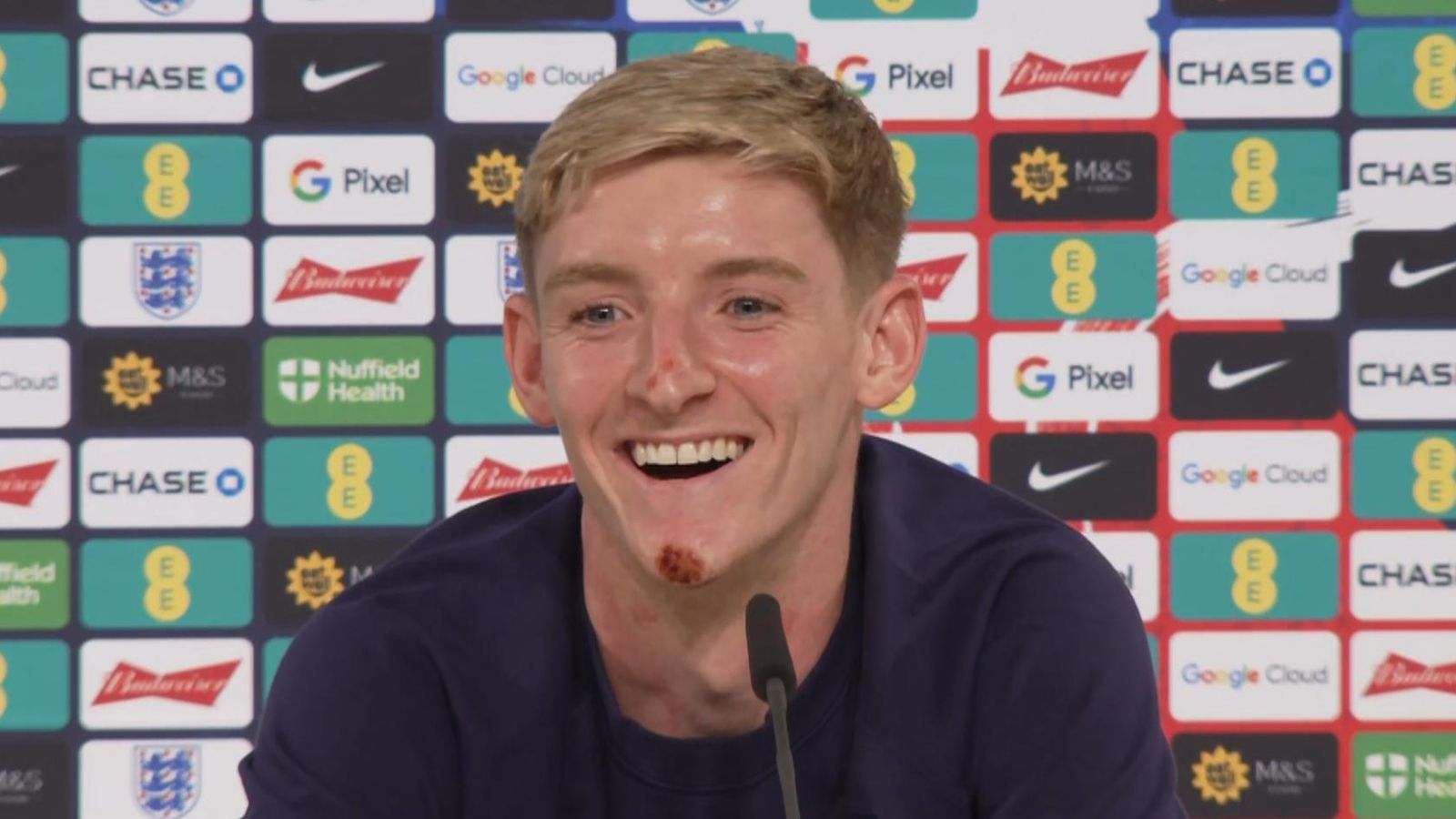 England player explains how he ended up flying '10 feet in the air' in ...