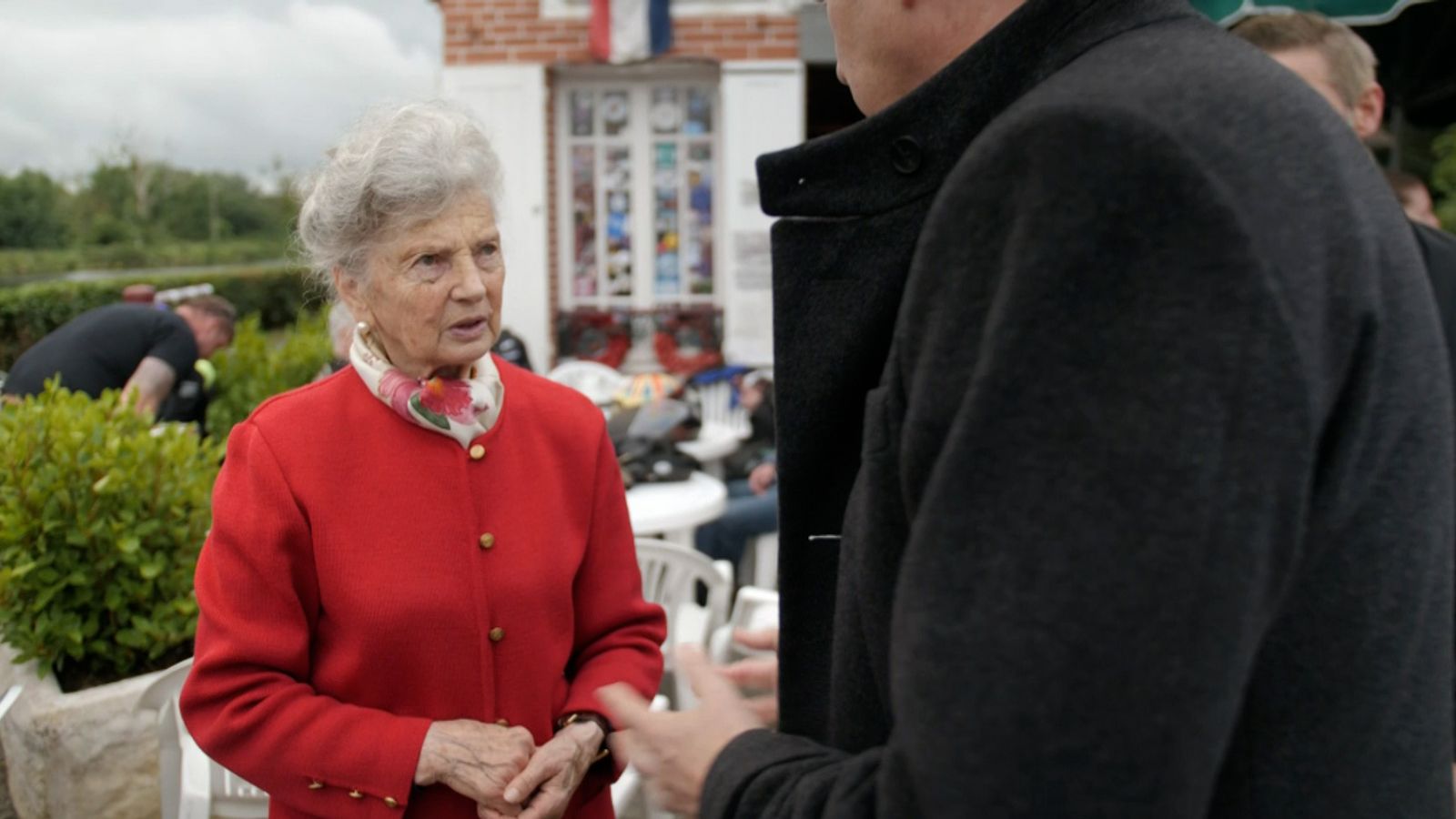 D-Day: 'Man never learns' says woman who was in first family to be ...