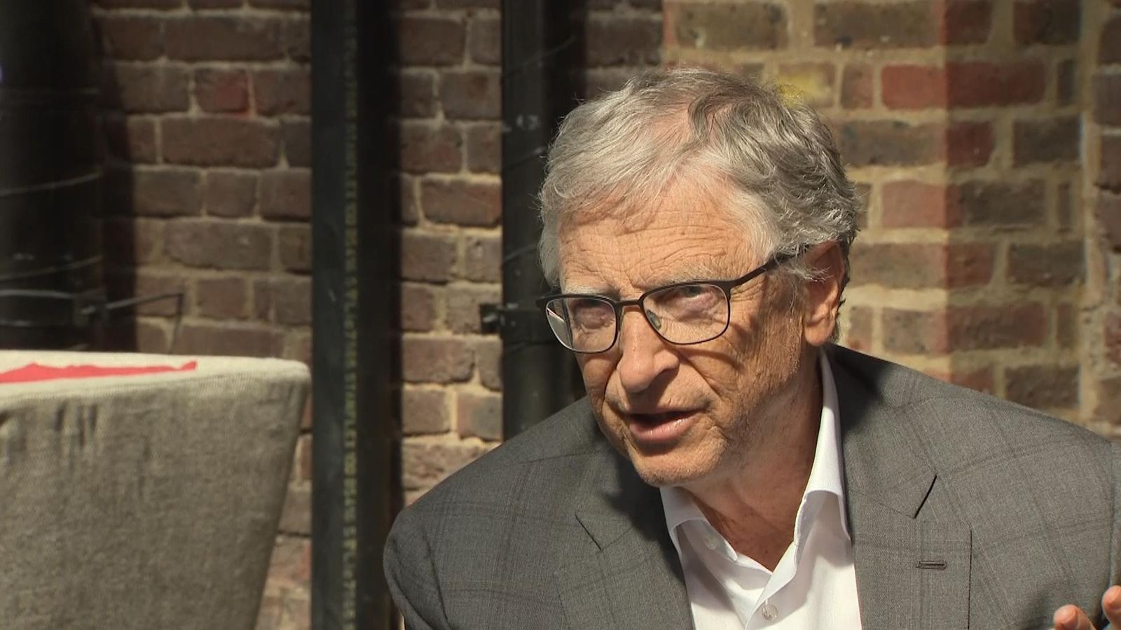 Bill Gates: AI will accelerate innovation and make it easier to combat ...