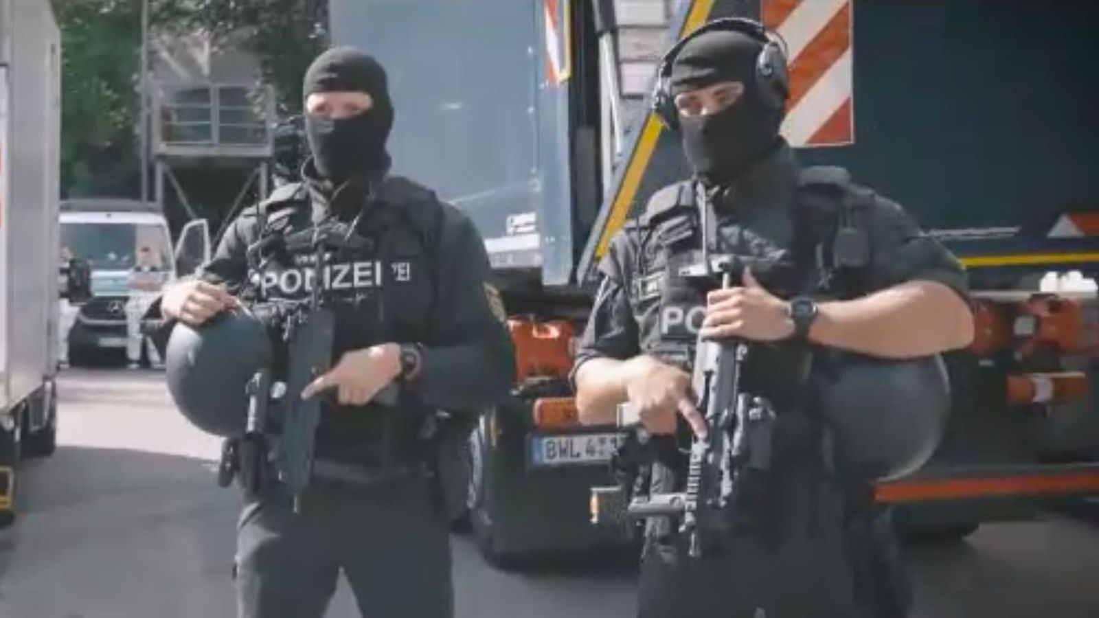 Germany seizes 35.5 tonnes of cocaine in 'largest bust of the class A ...