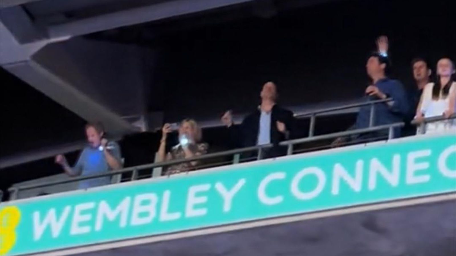 Prince William celebrates 42nd birthday at Taylor Swift's Wembley ...
