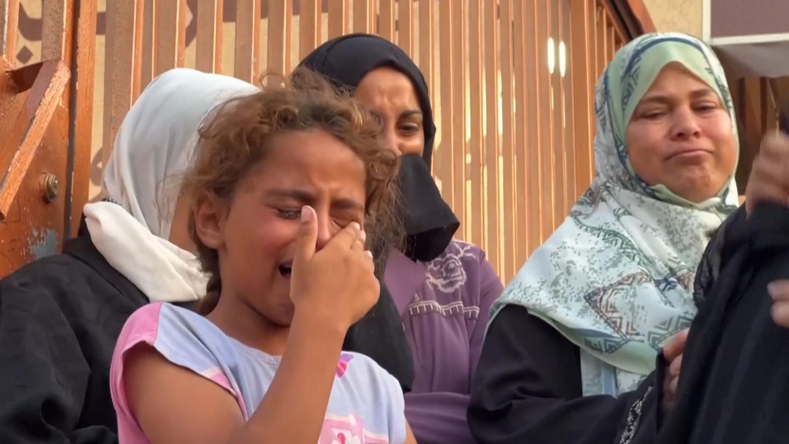 Israel-Hamas war: IDF tank shells hit tent camp in Rafah killing dozens ...