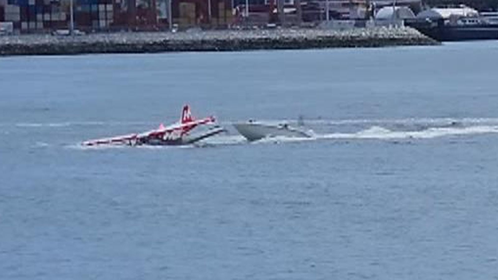 Canada: Several people were injured after a seaplane collided with a ...