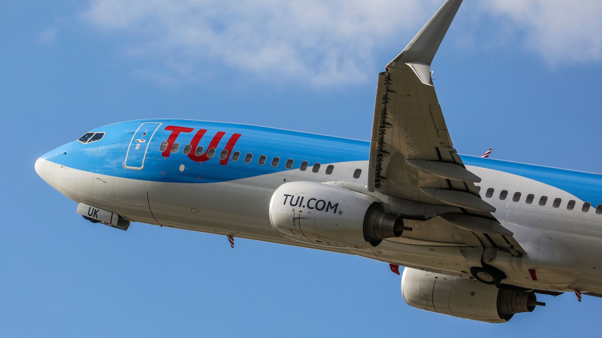 'Strong demand' for holidays helps TUI soar to record revenues | Money ...