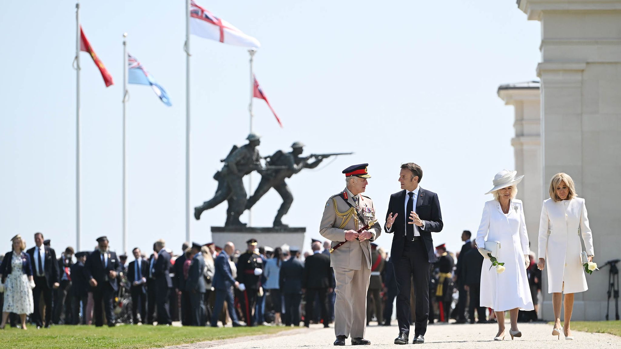 D-Day: King praises veterans as world leaders meet WW2 survivors at ...