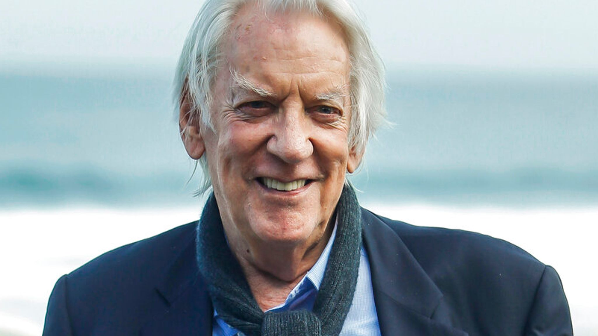 Jane Fonda leads tributes to Hollywood legend Donald Sutherland | Ents ...