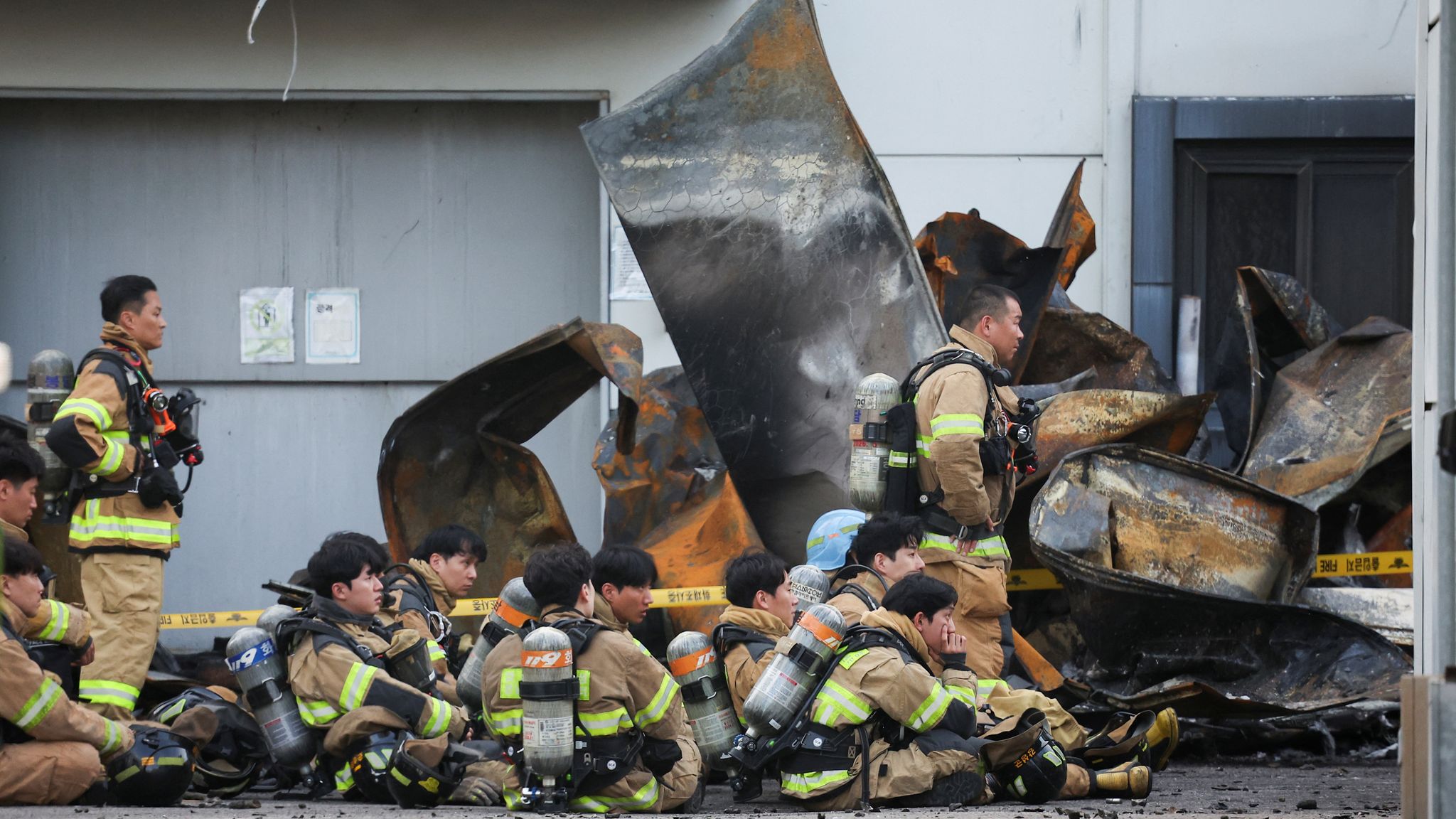 South Korea: Explosion sparks lithium battery factory fire, killing 22 ...