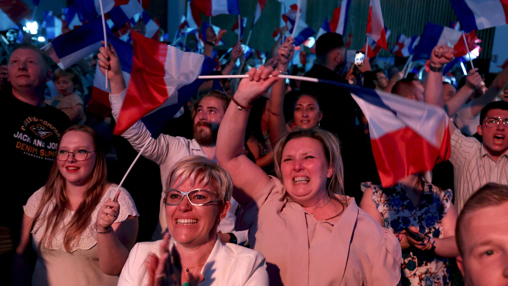 Marine Le Pen's far-right National Rally party leads in first round of ...