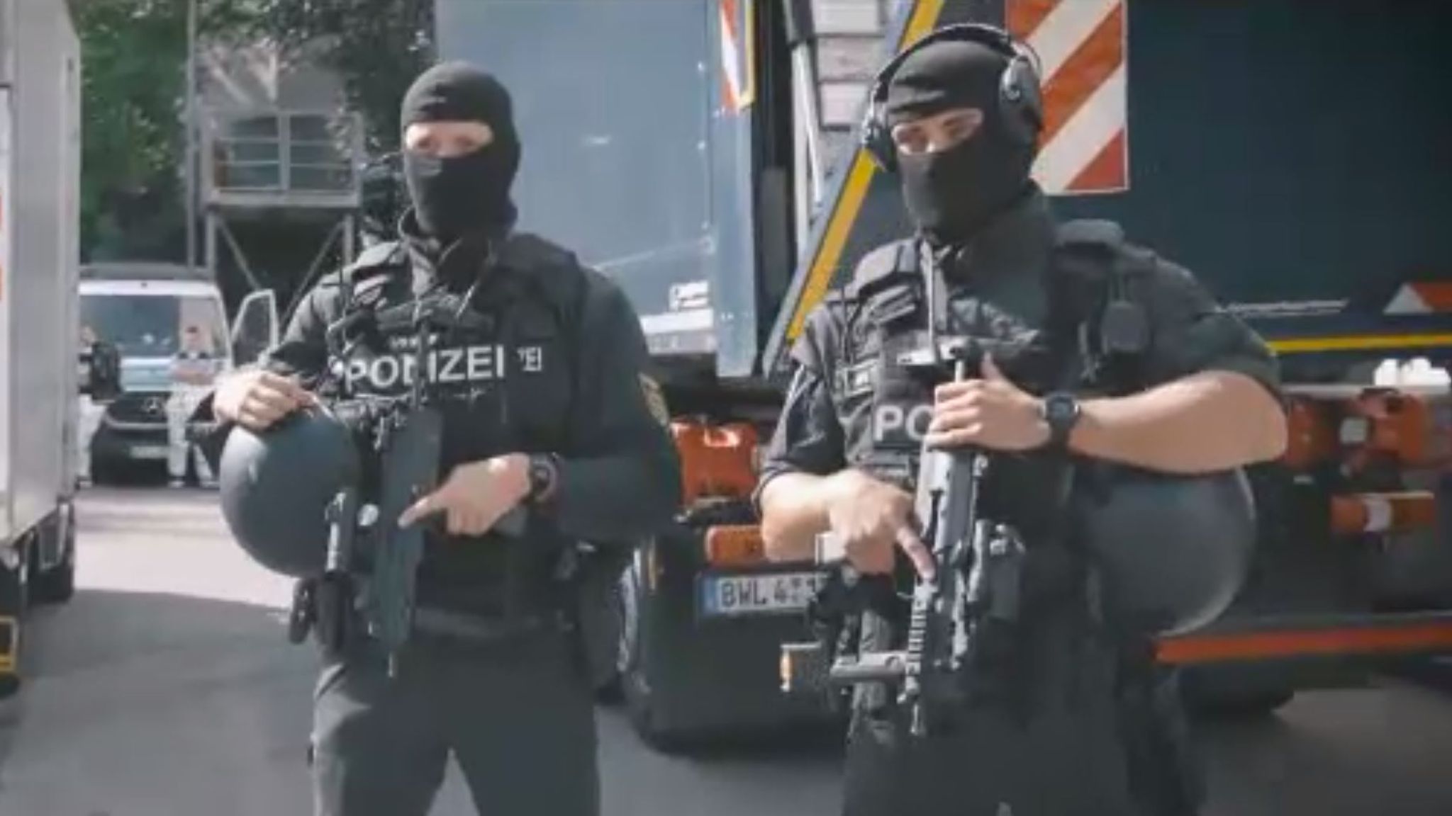 Germany seizes 35.5 tonnes of cocaine in 'largest bust of the class A ...