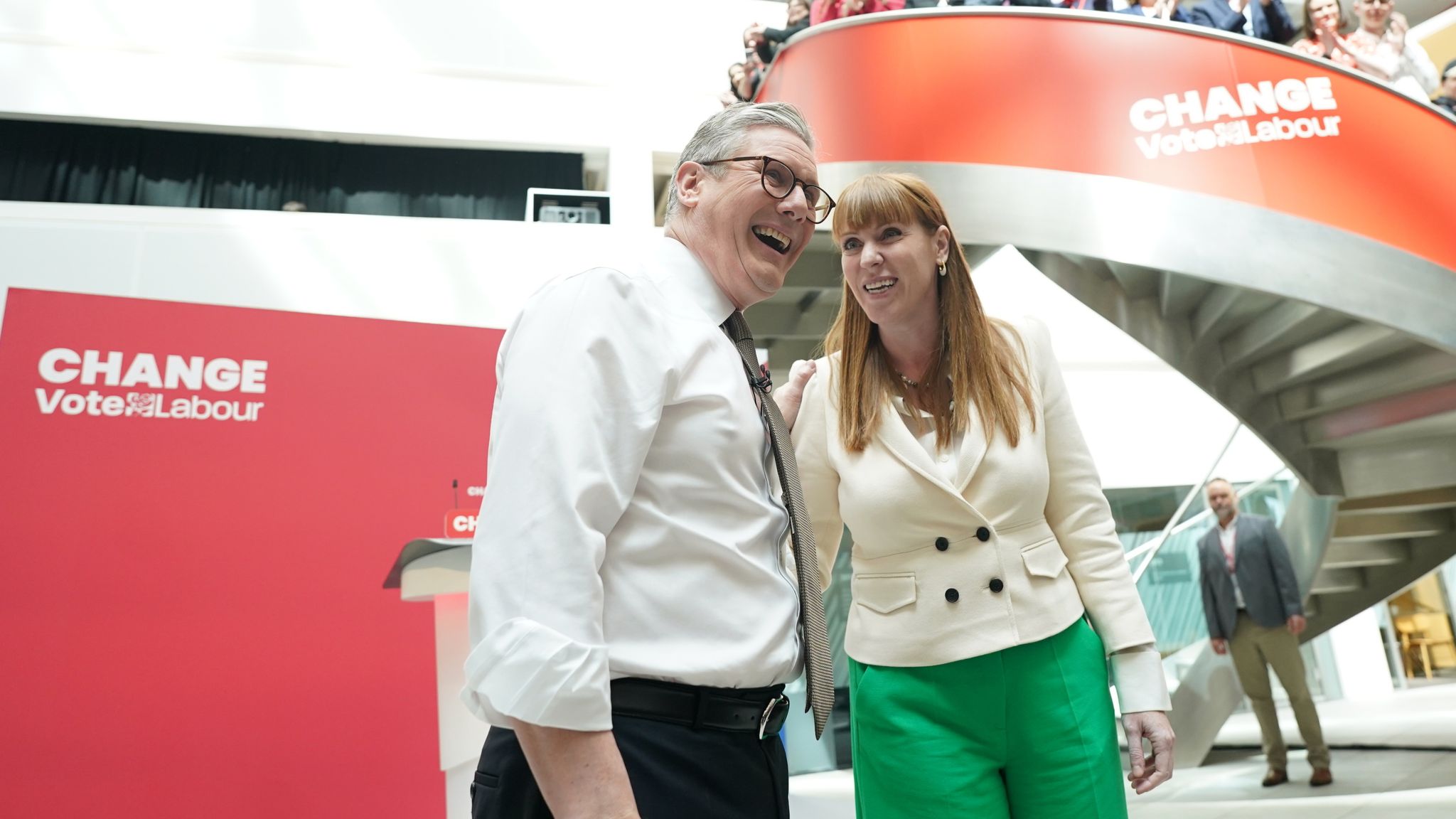 Keir Starmer may echo Tony Blair by getting Labour into Number 10 but ...