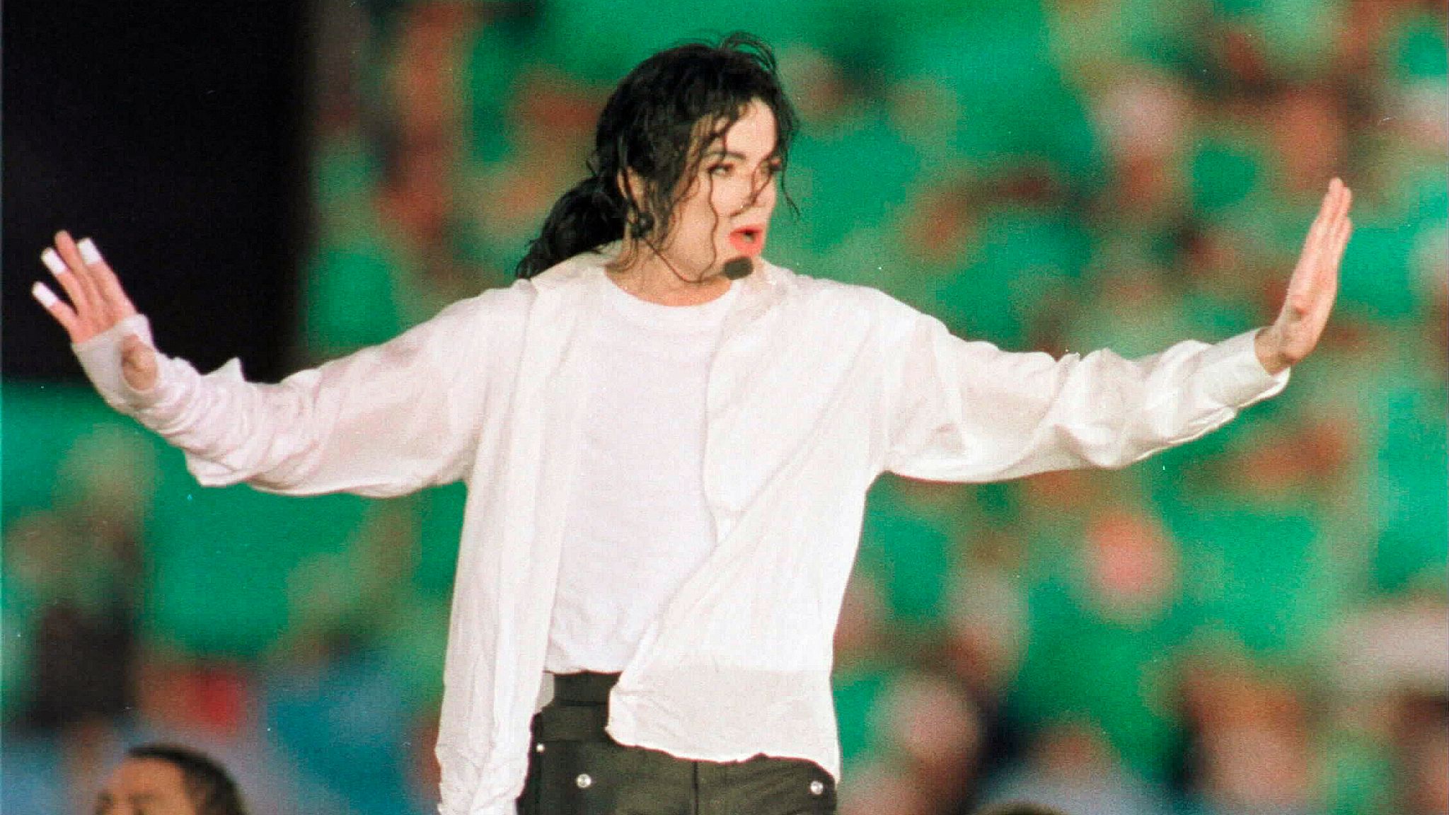 Singer Michael Jackson '$500m in debt' when he died | Ents & Arts News ...
