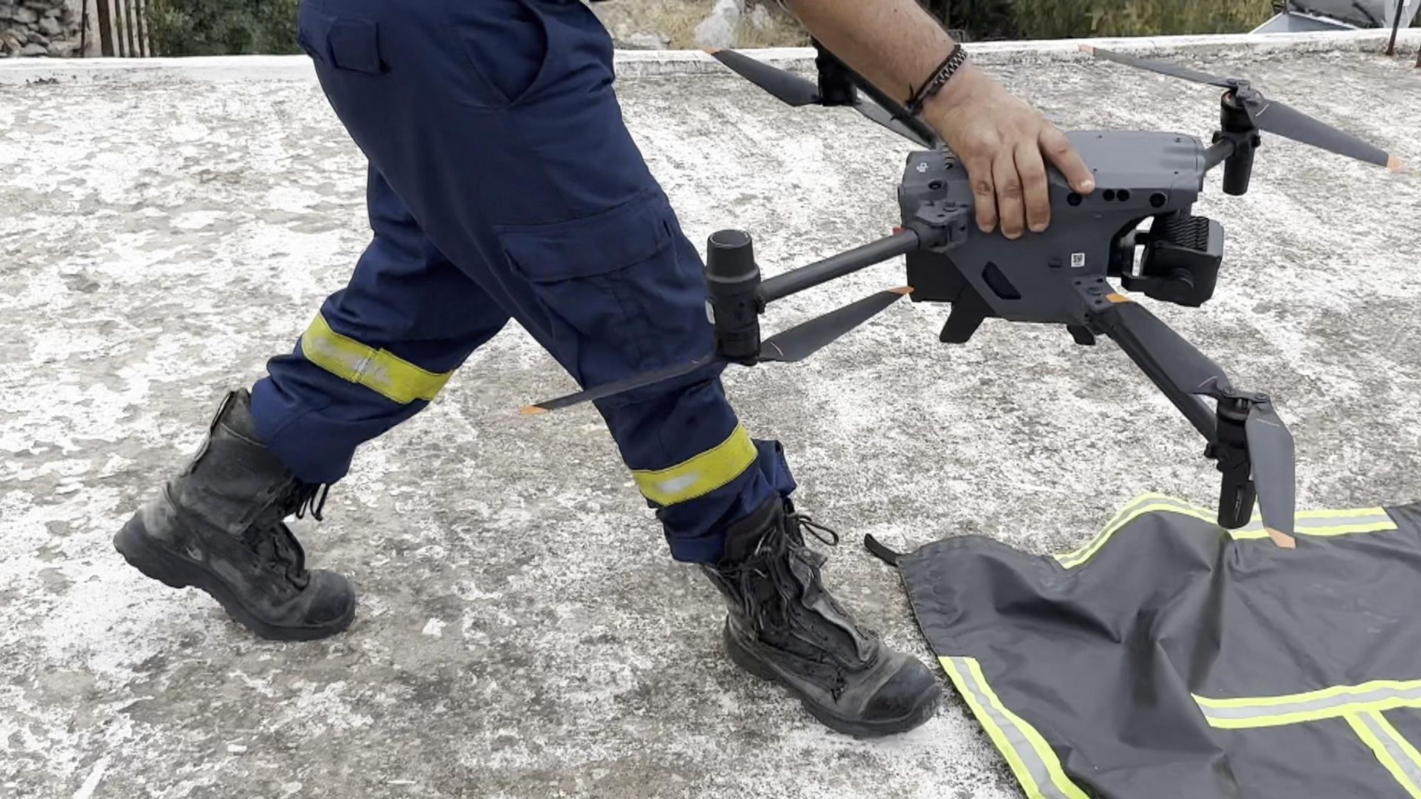 Michael Mosley: Divers searching for TV doctor on Greek island as ...