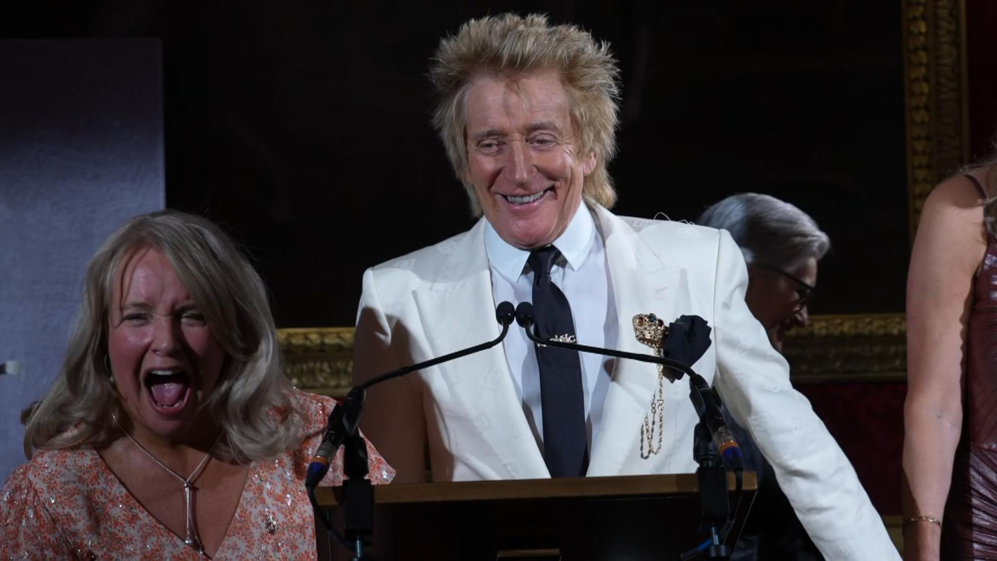 Sir Rod Stewart makes David Beckham joke at King's Foundation awards ...