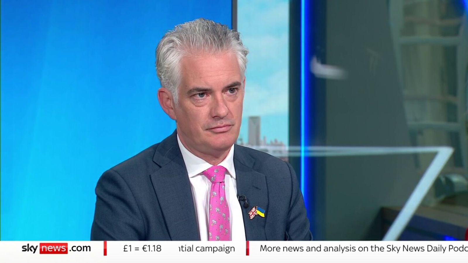 Starmer 'creating massive uncertainty and could damage armed forces ...