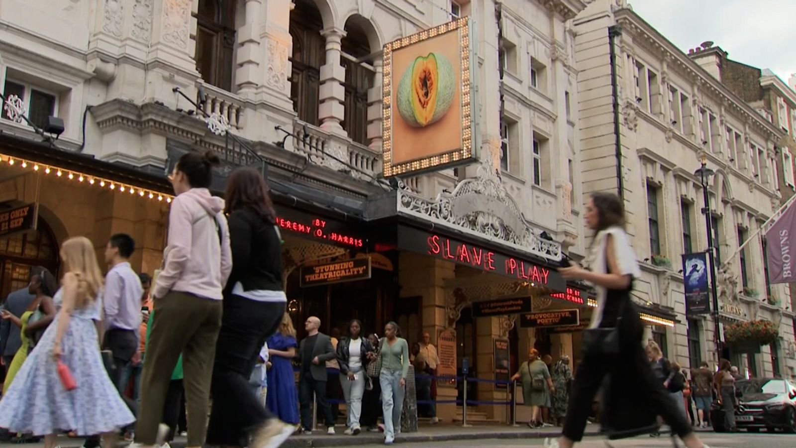 What are theatre 'black out' nights? And why are they called ...