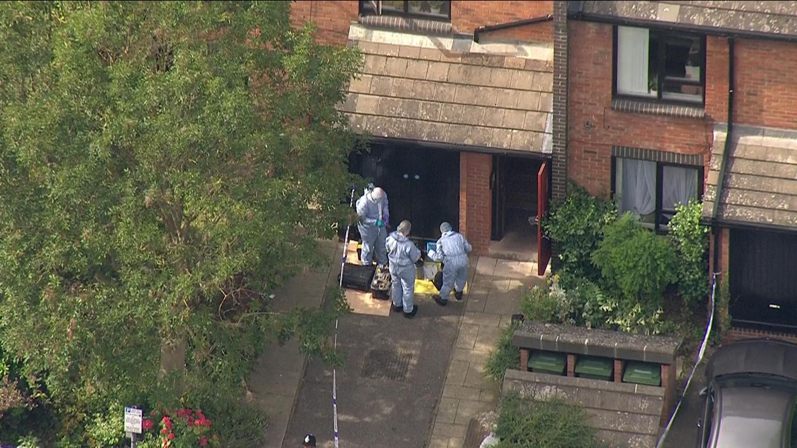 Human remains found in London linked to Bristol body parts discovery as ...