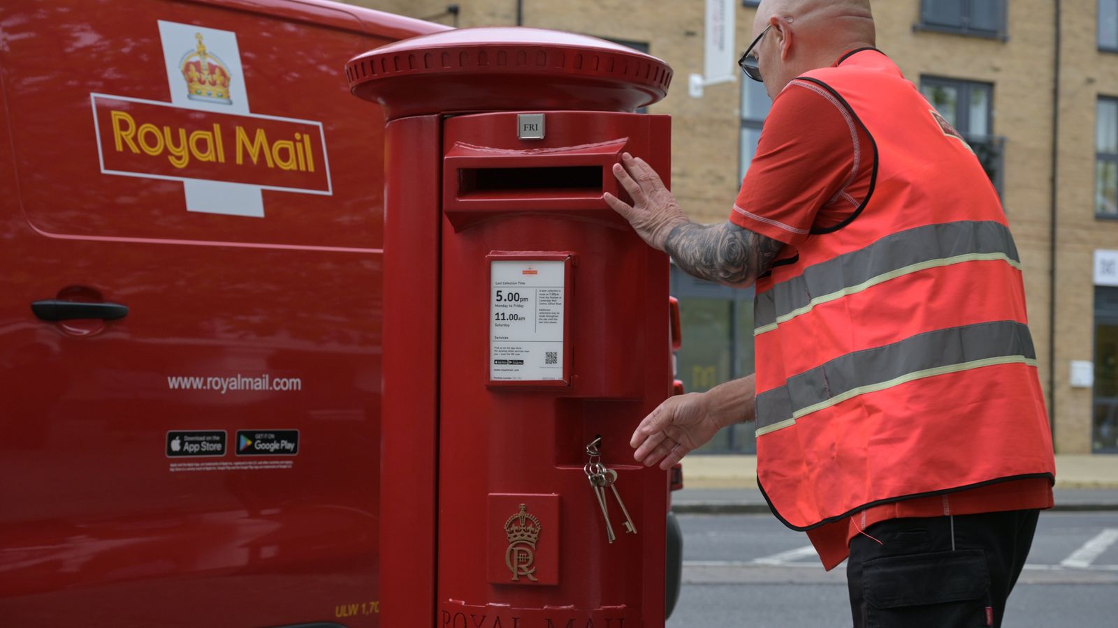 First post box with King's cypher installed | UK News | Sky News