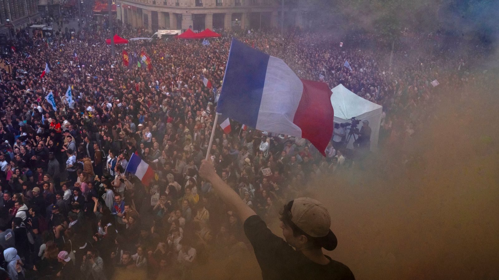 France: Parisians gather in thousands after snap election result ...