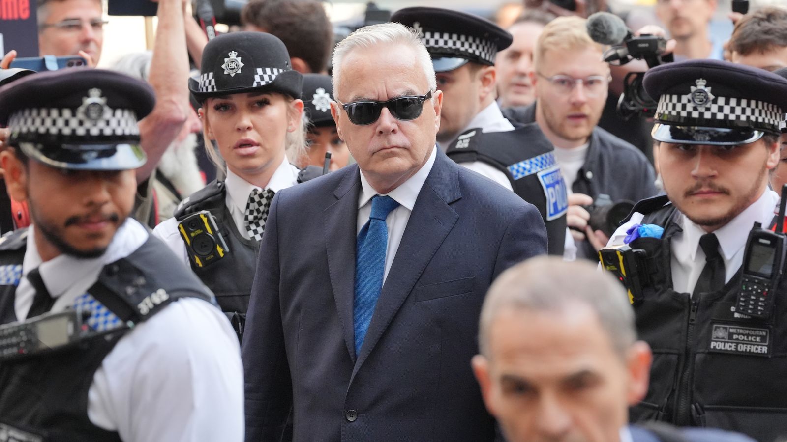 Huw Edwards could face prison after admitting to viewing indecent ...