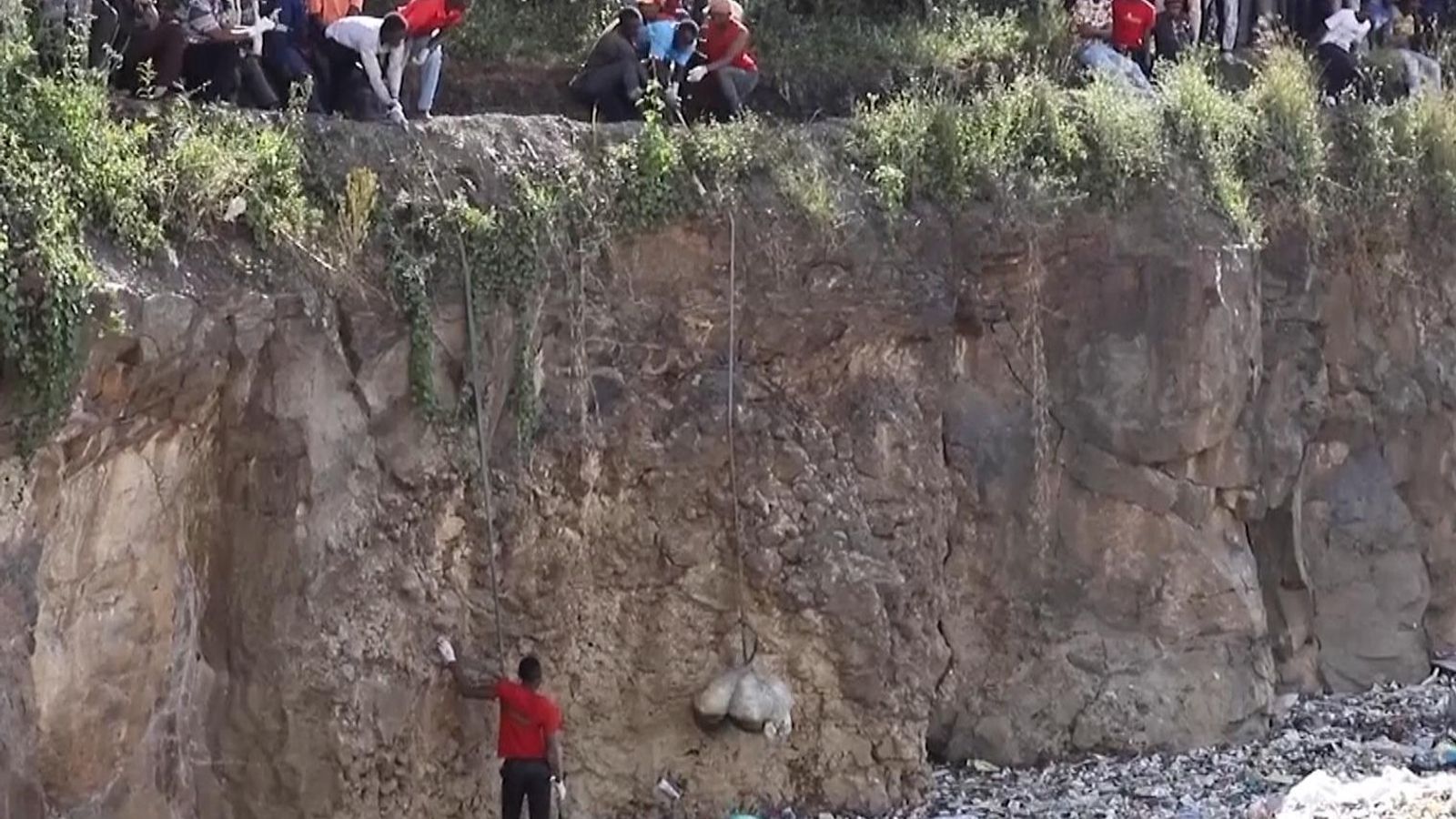 Kenya: Police find bodies of nine dismembered women in Nairobi quarry ...