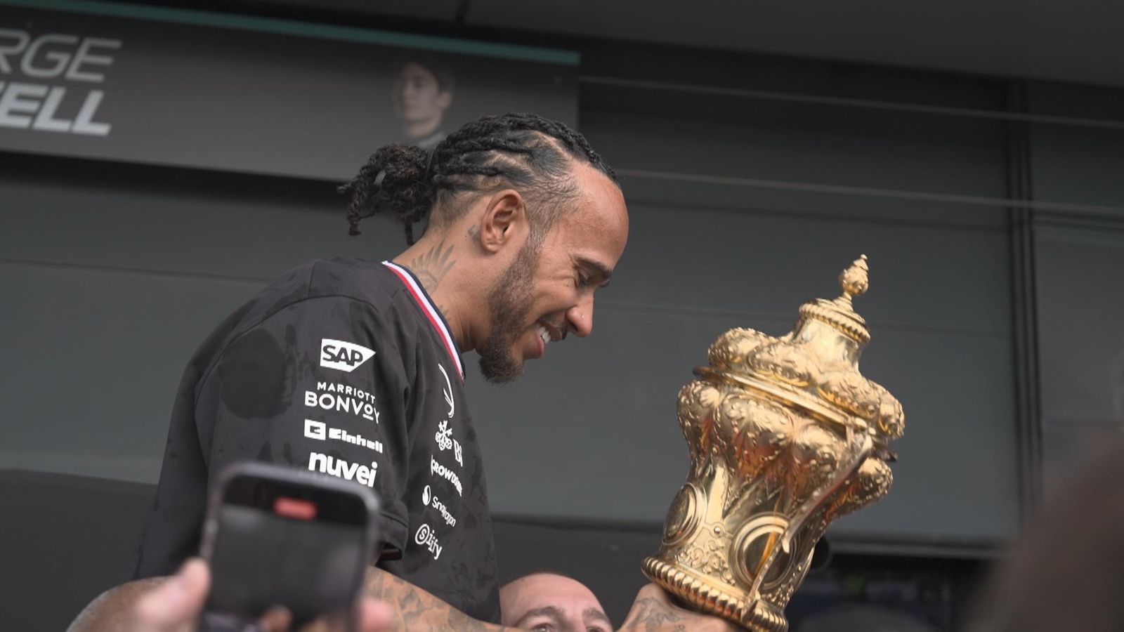 F1: Lewis Hamilton beats Max Verstappen to win record-breaking ninth ...