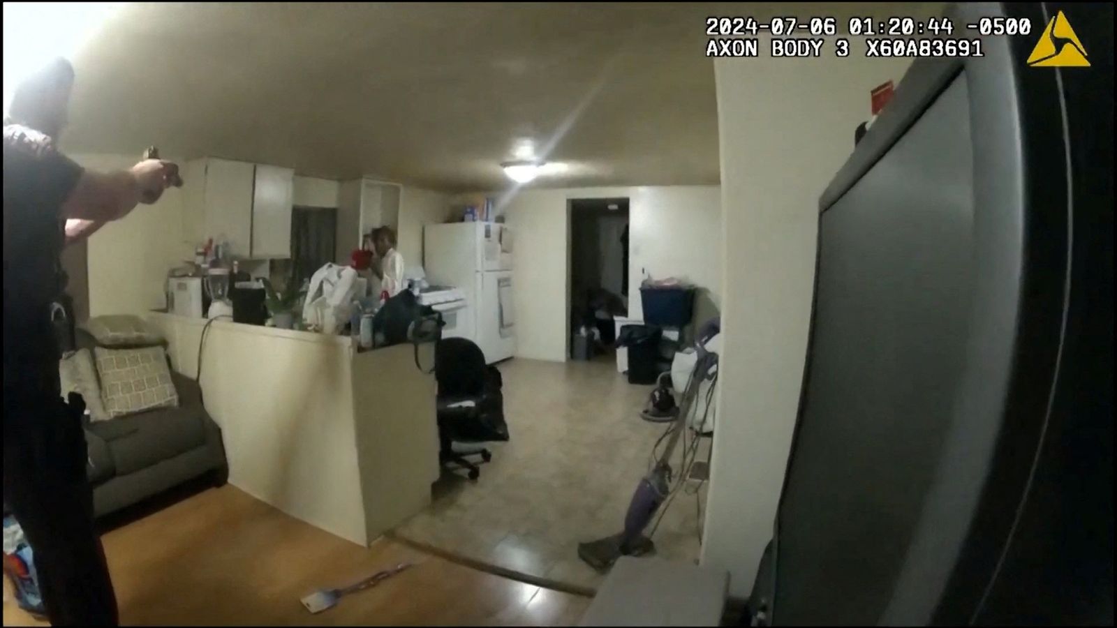 Bodycam video shows Sonya Massey's final moments before she was 'shot ... Bodycam video shows Sonya Massey's final moments before she was 'shot ...