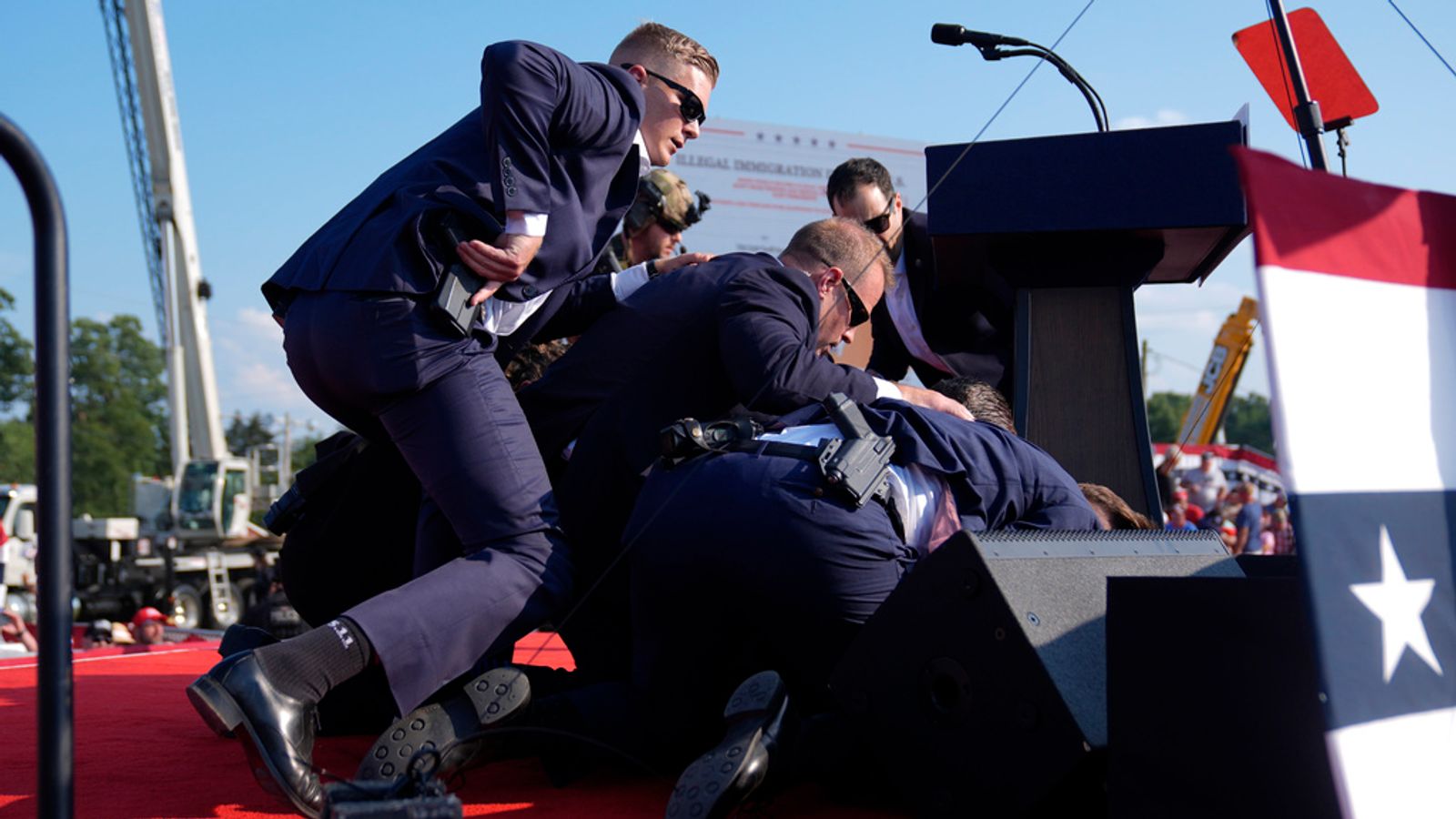 Trump rally shooting: Trump says he will 'fear not' after shooting - as ... Trump rally shooting: Trump says he will 'fear not' after shooting - as ...