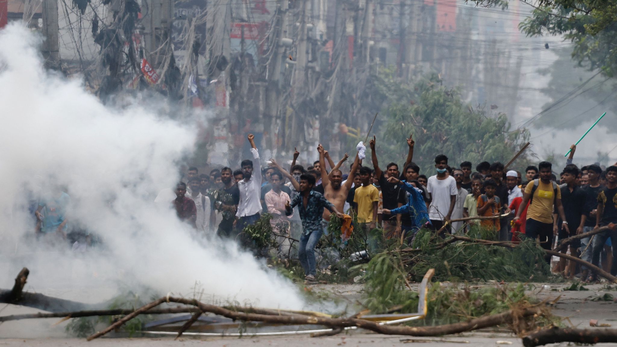 Bangladesh army imposes 'shoot-at-sight' curfew after deadly protests ...