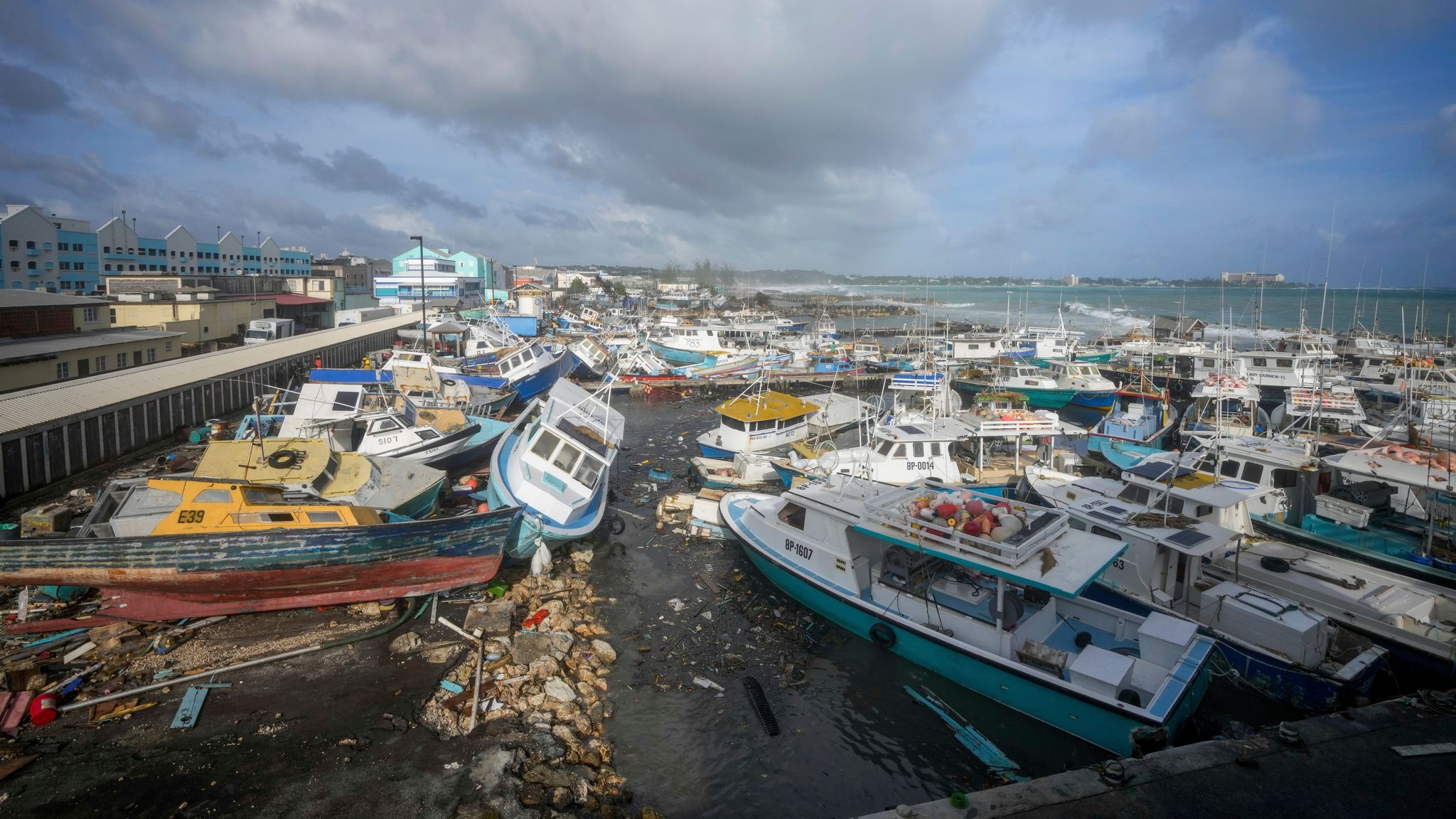Hurricane Beryl: Monstrous' storm heads towards Jamaica after six ...