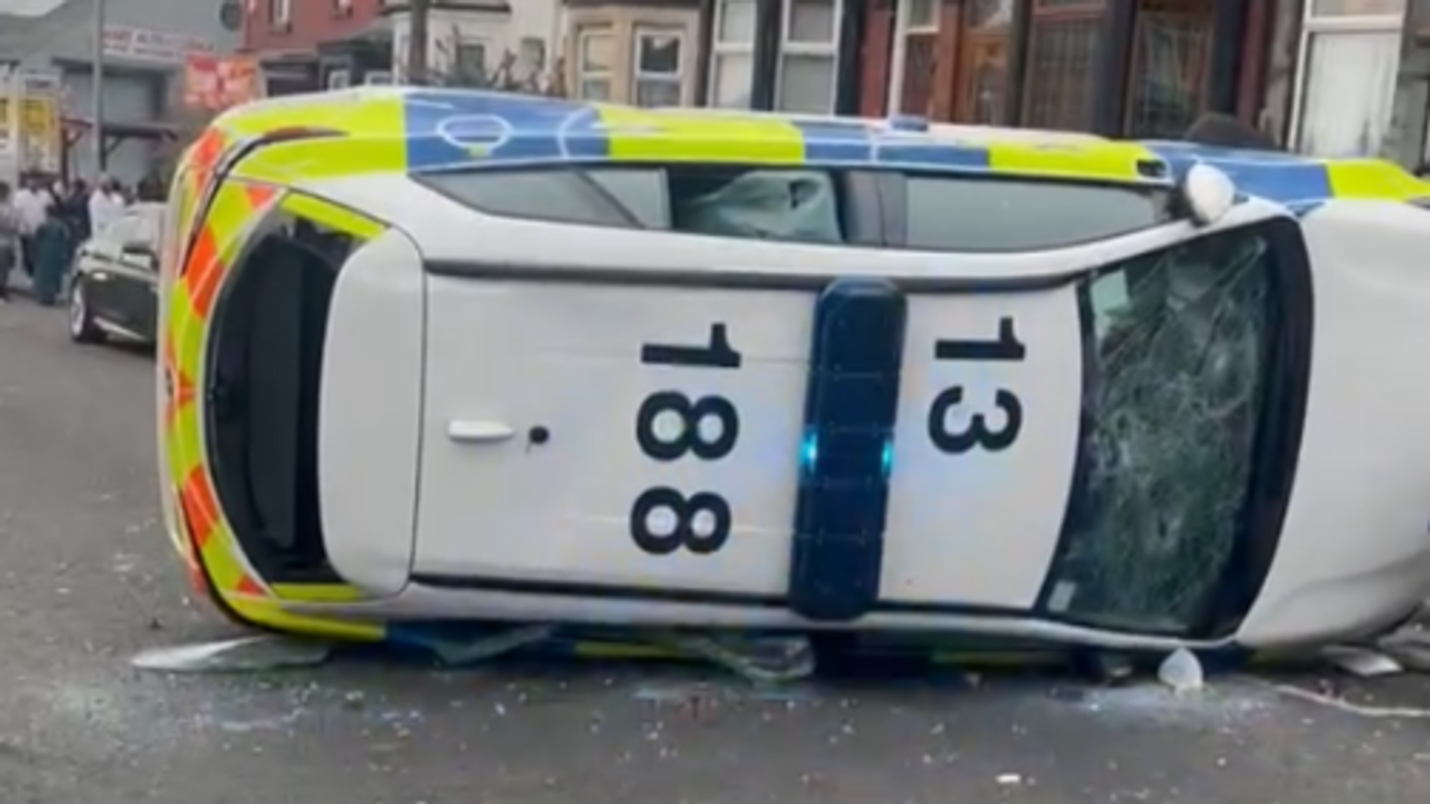 'Very visible police presence' on streets of Leeds after mass riot ...