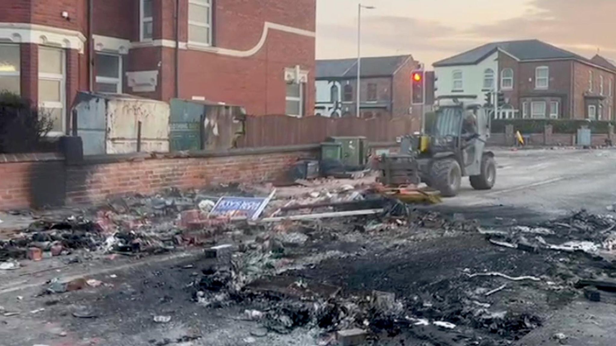 Police arrest man in Pakistan accused of spreading misinformation ...