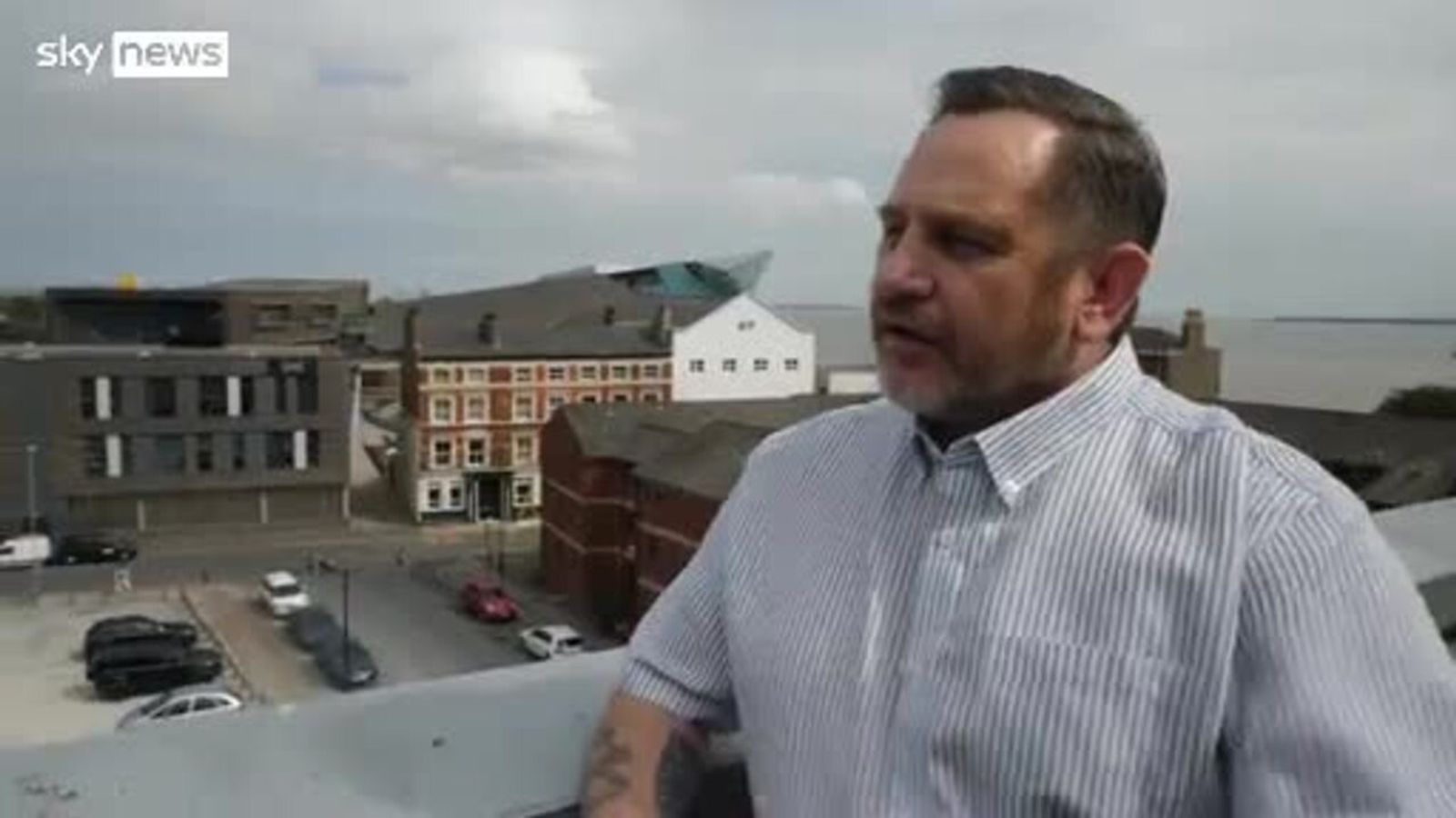Hull protest organiser apologises to mosque worshipper after demo led ...