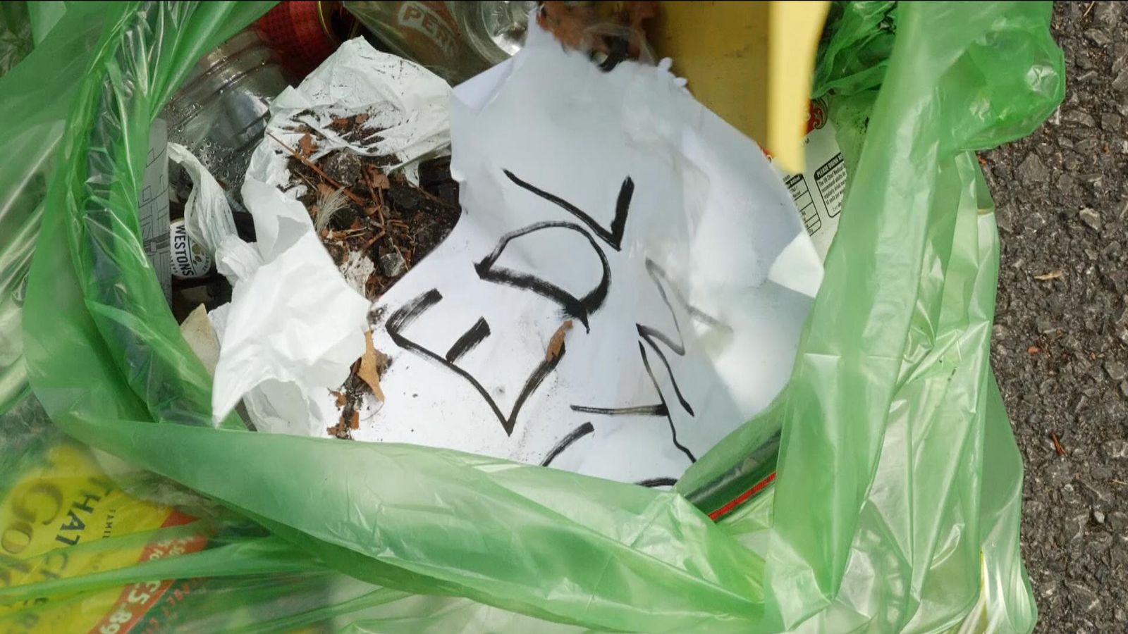 UK riots: Clean-up begins in Bristol after night of violence | News UK ...