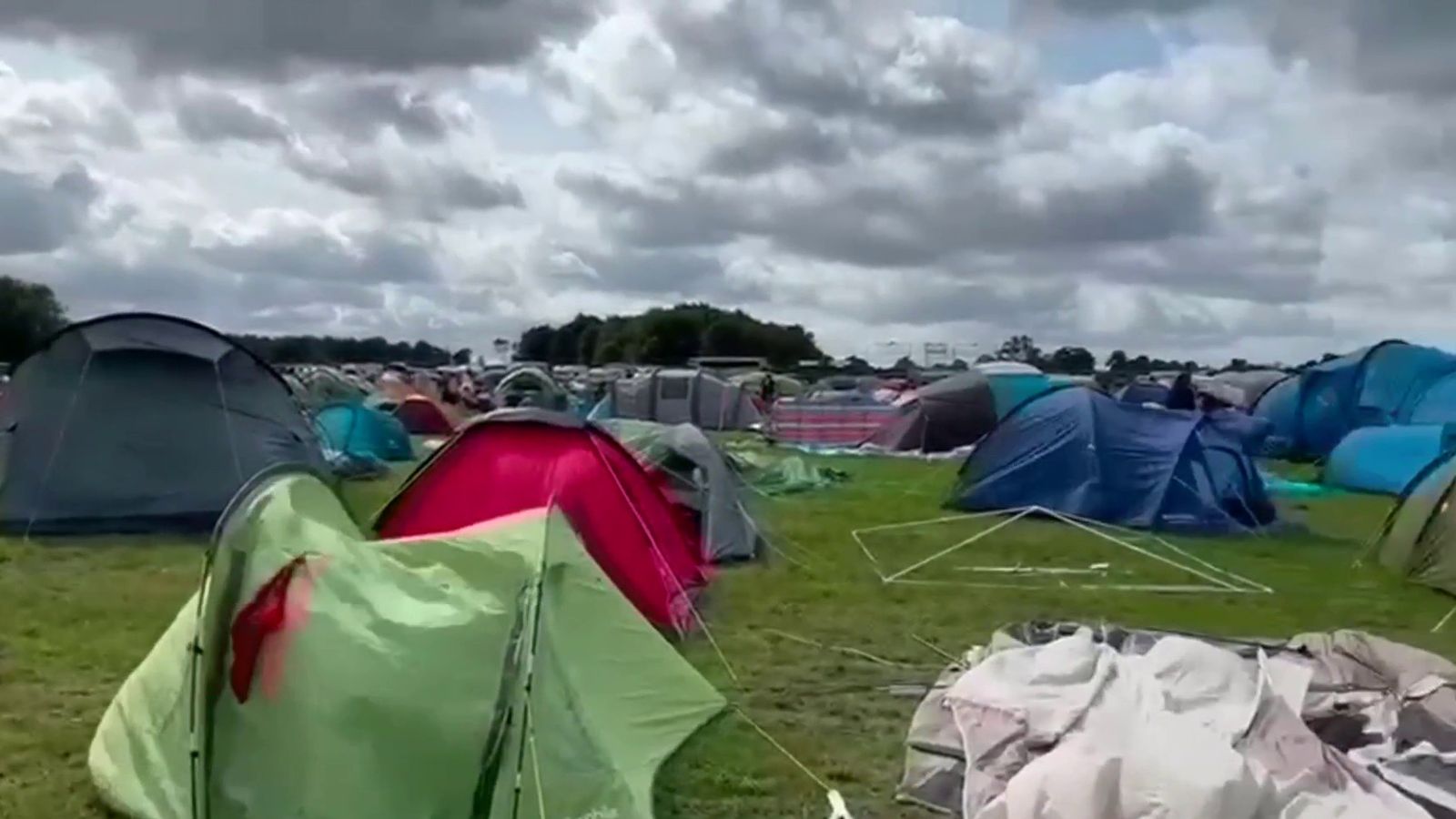 Three stages closed at Leeds Festival as Storm Lilian brings 70mph ...