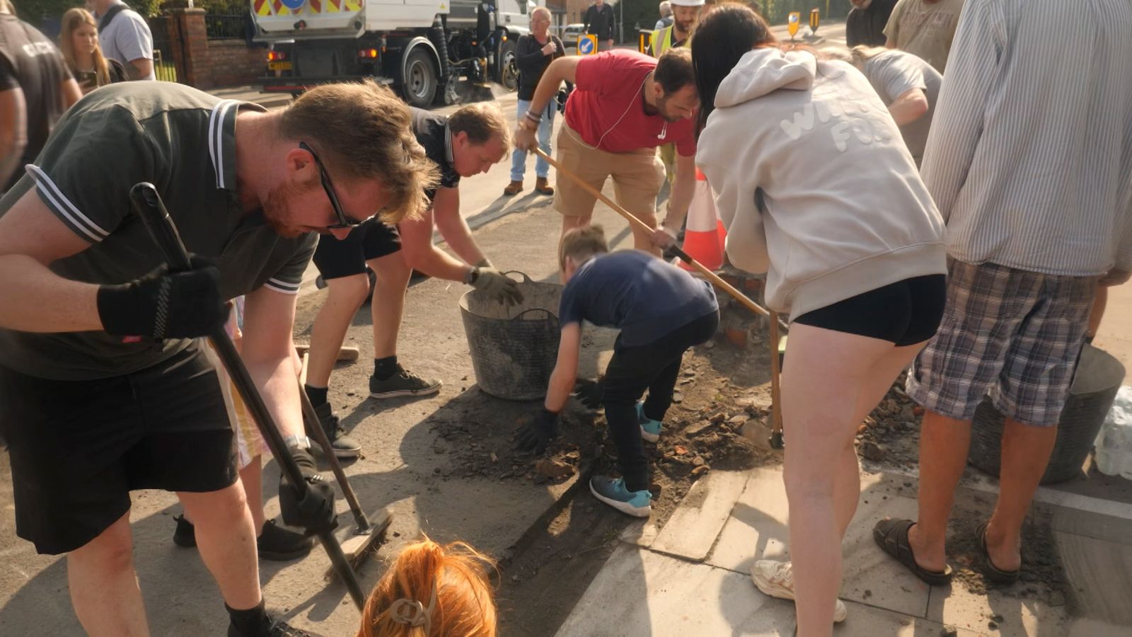 Locals pitch in to clear up after riots cause havoc in UK cities | UK ...