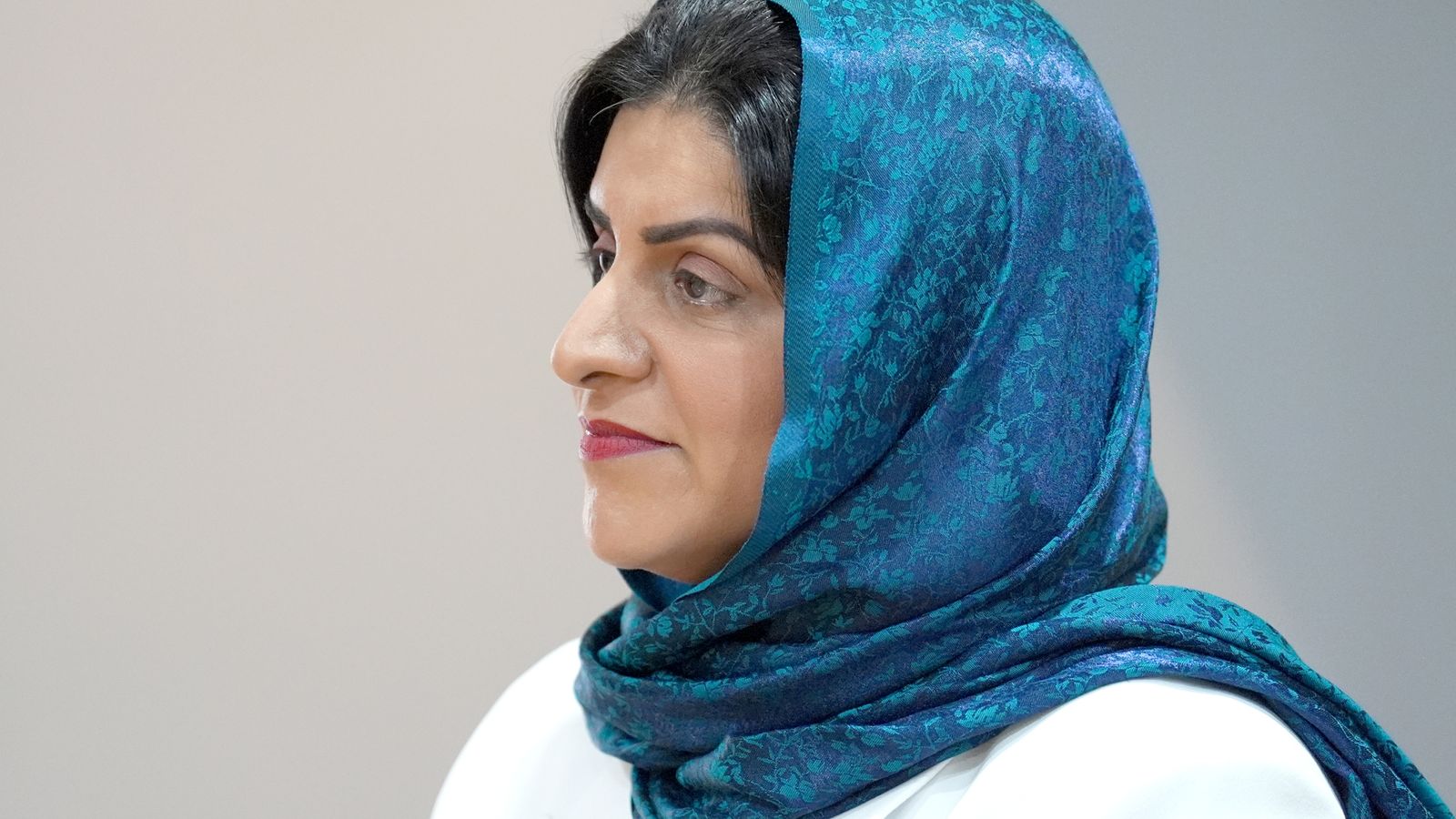 Who is Shabana Mahmood - Britain's first ever Muslim woman to become ...