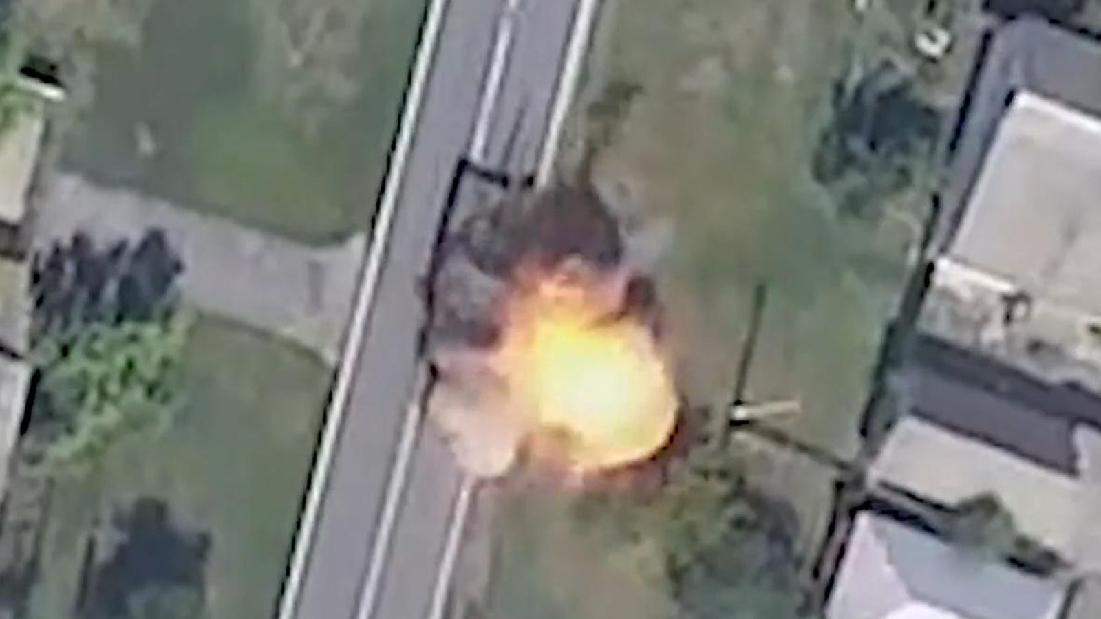 Ukrainian tanks 'hit by Russian strikes' in Kursk | World News | Sky News