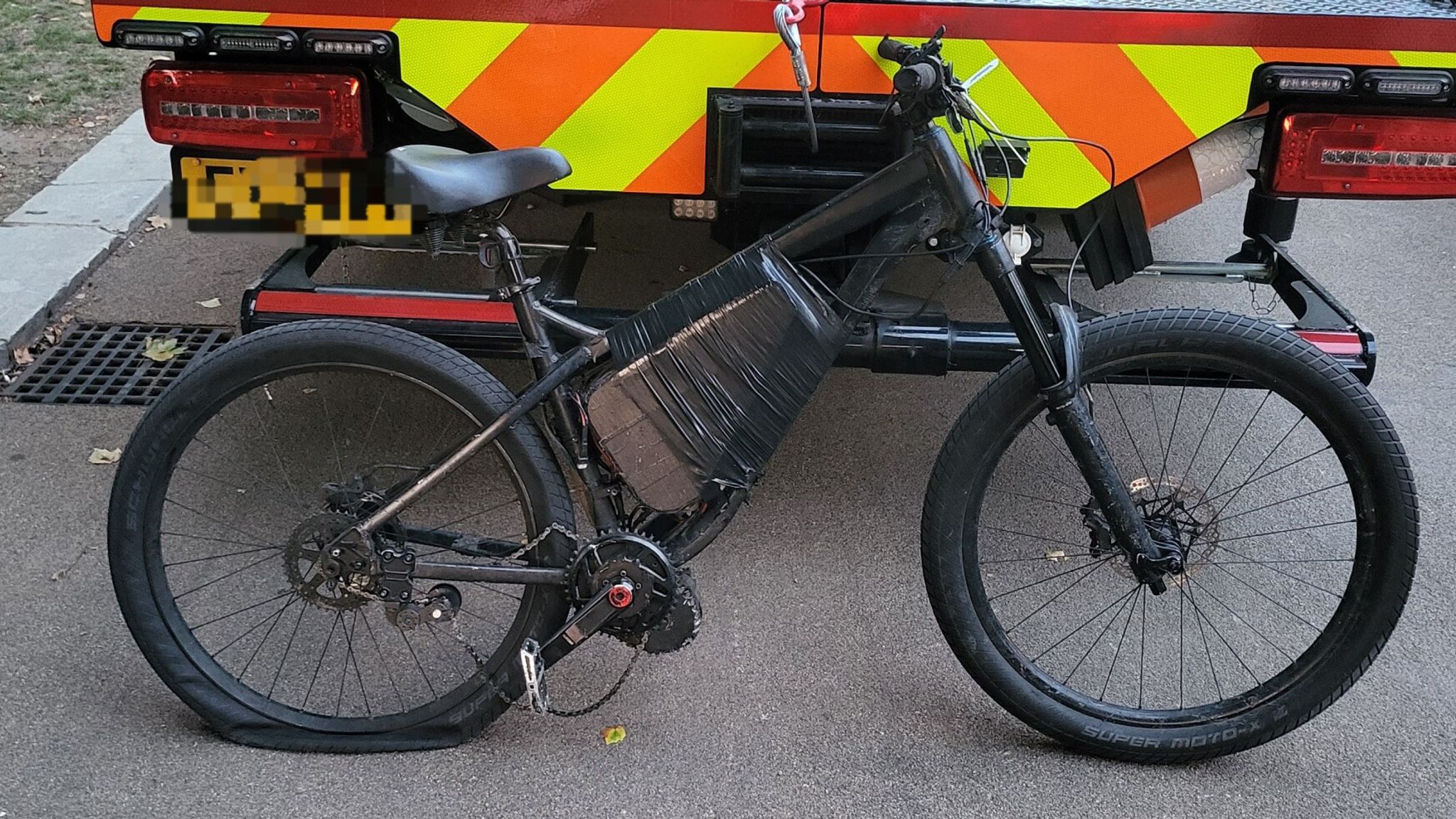 'Boy racers' using roads as 'own private racetrack' targeted by police ...