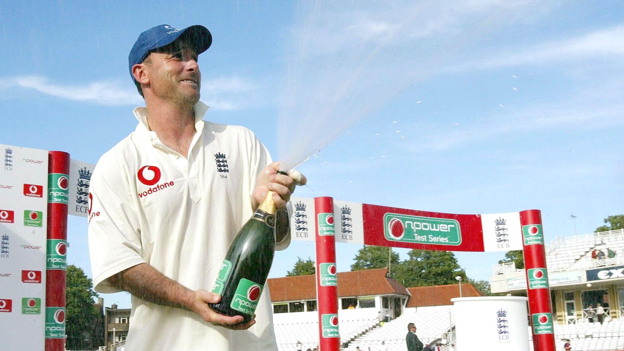 Ex-England cricket star Graham Thorpe has died aged 55 | UK News | Sky News