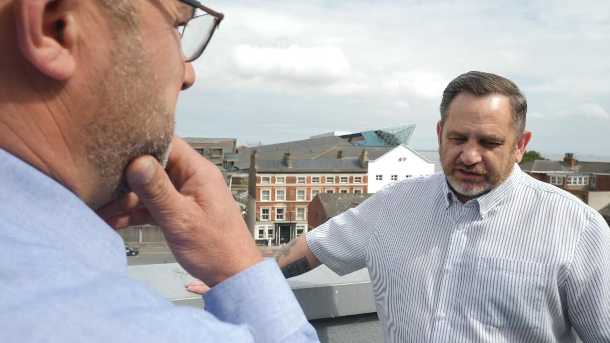 Hull protest organiser apologises to mosque worshipper after demo led ...