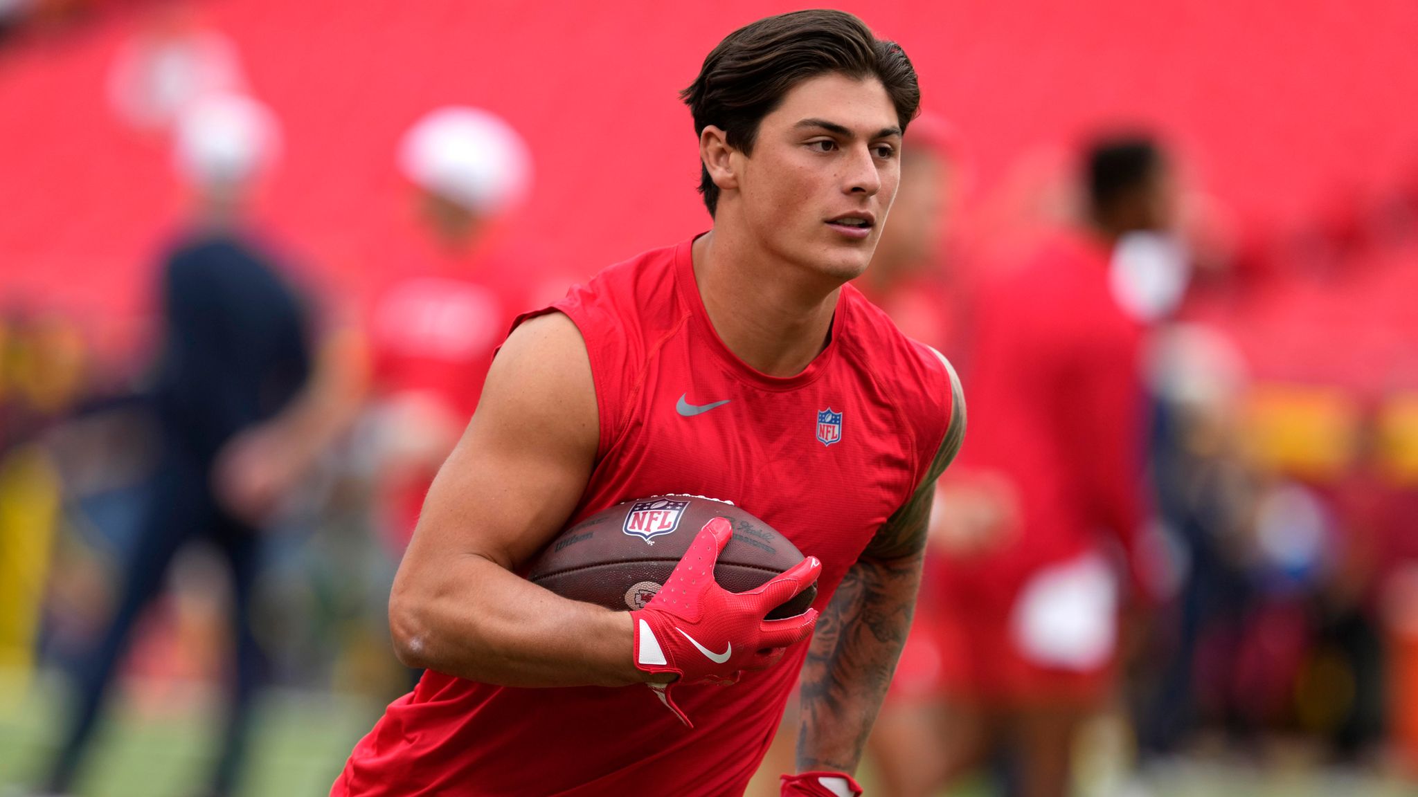 Louis Rees-Zammit: Ex-rugby star who quit for NFL leaves Kansas City ...