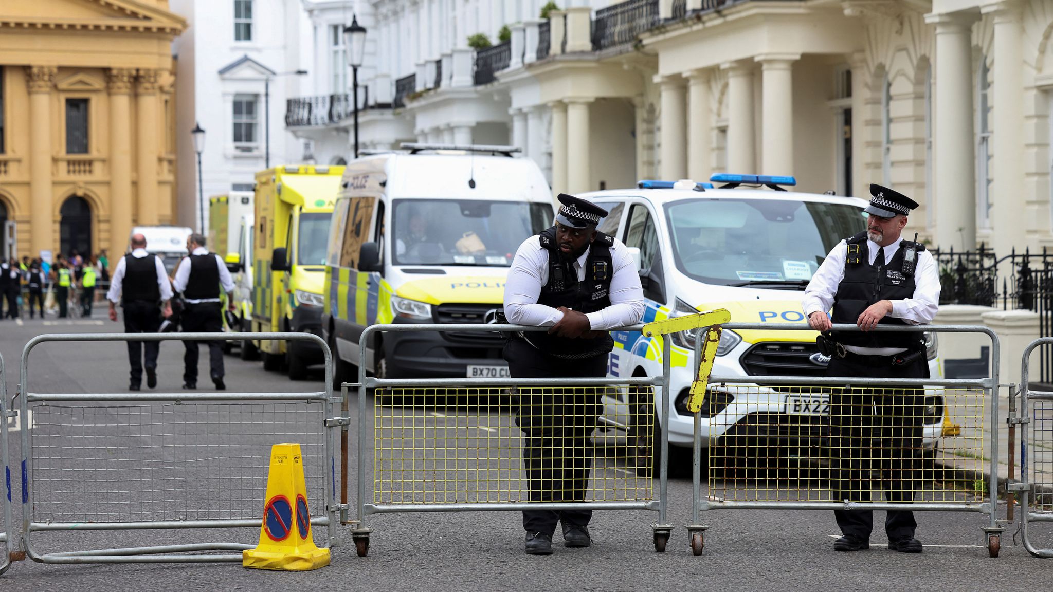 Five more stabbings and 230 arrests on closing day of Notting Hill ...
