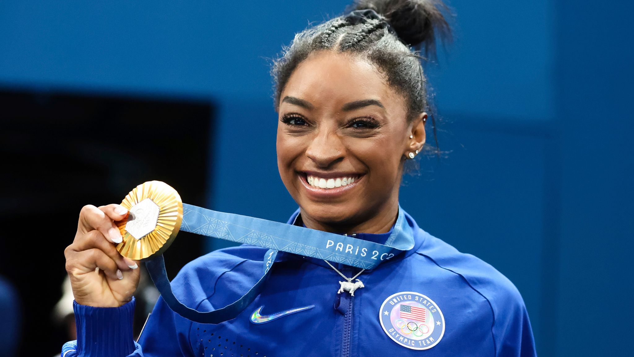 Simone Biles makes history yet again as she becomes oldest female ...