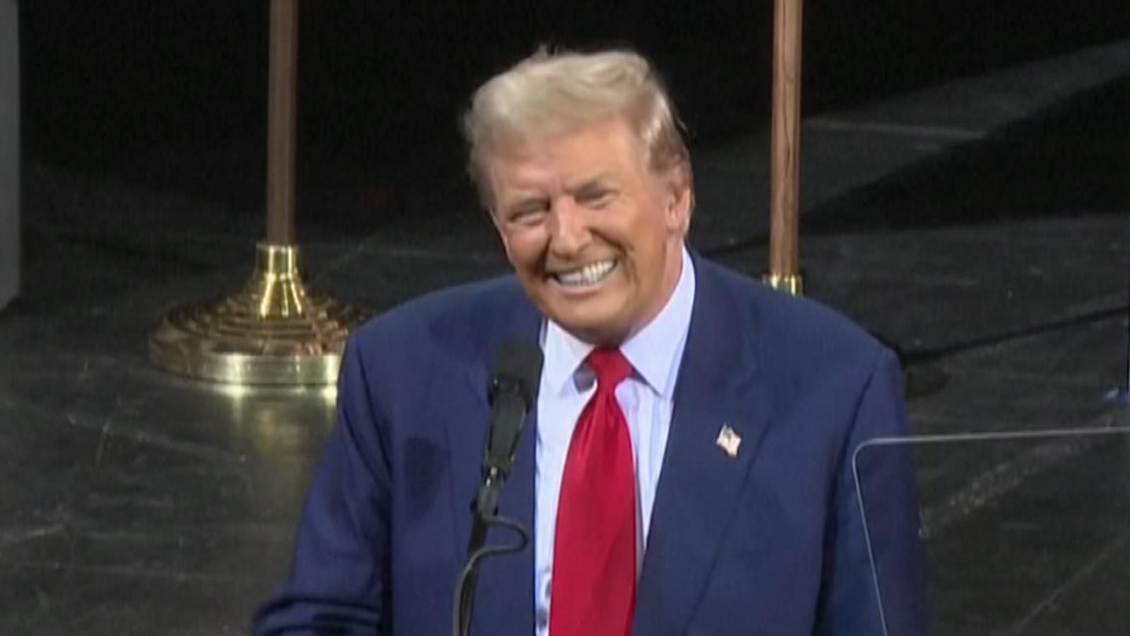 Donald Trump says he is 'angry', mocking his critics over debate ...