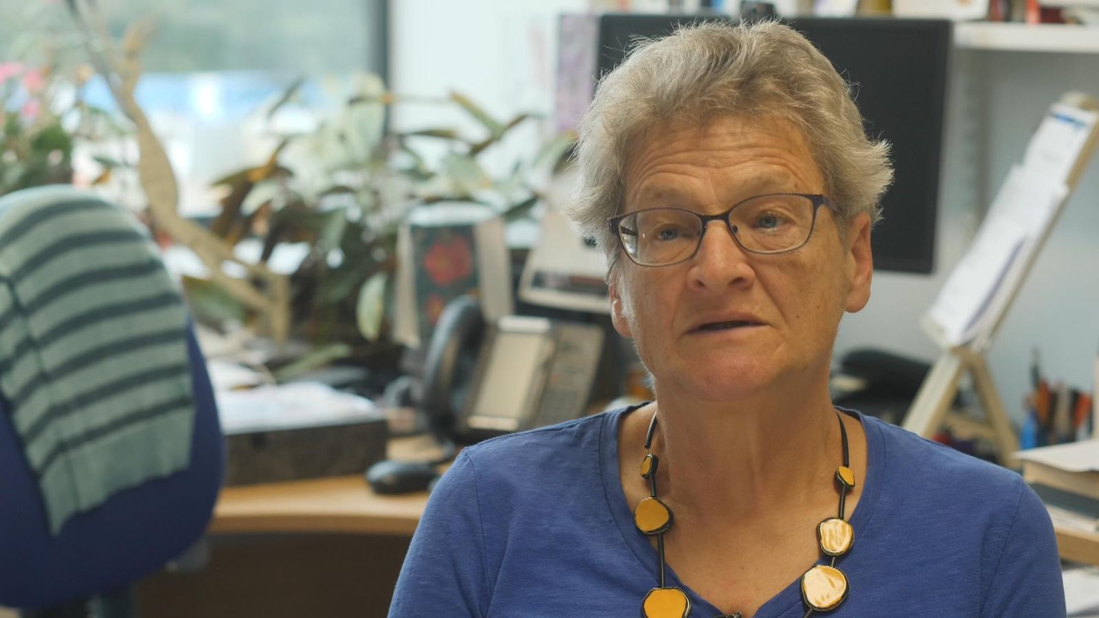 Lucy Letby: Doubts over conviction as families seek answers ahead of ...