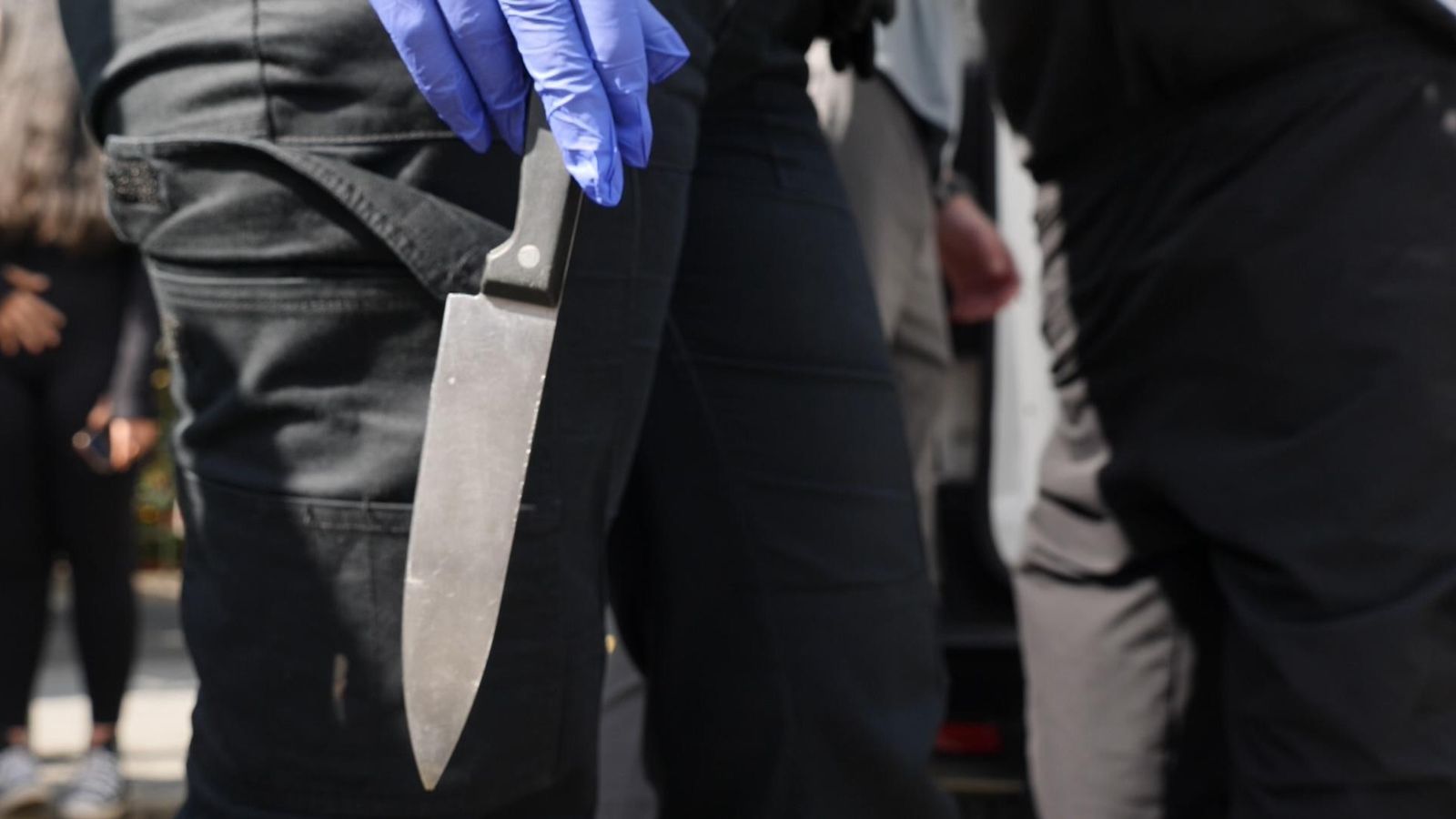 Knife crime: Children as young as 11 are carrying knives as 'self ...