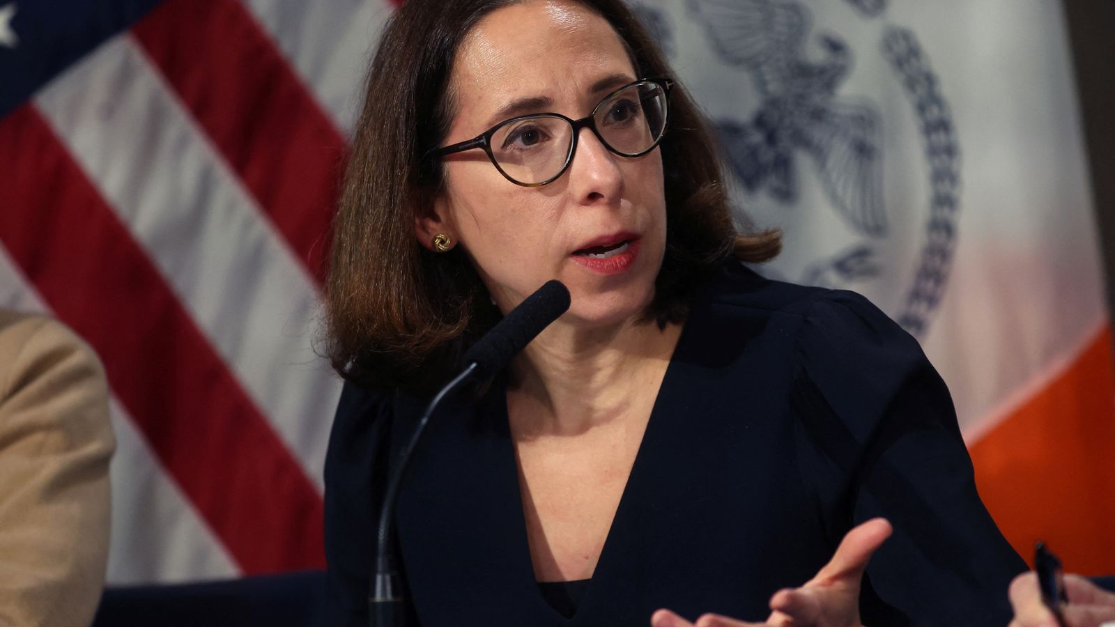 Eric Adams: FBI agents search home of New York mayor as criminal ...