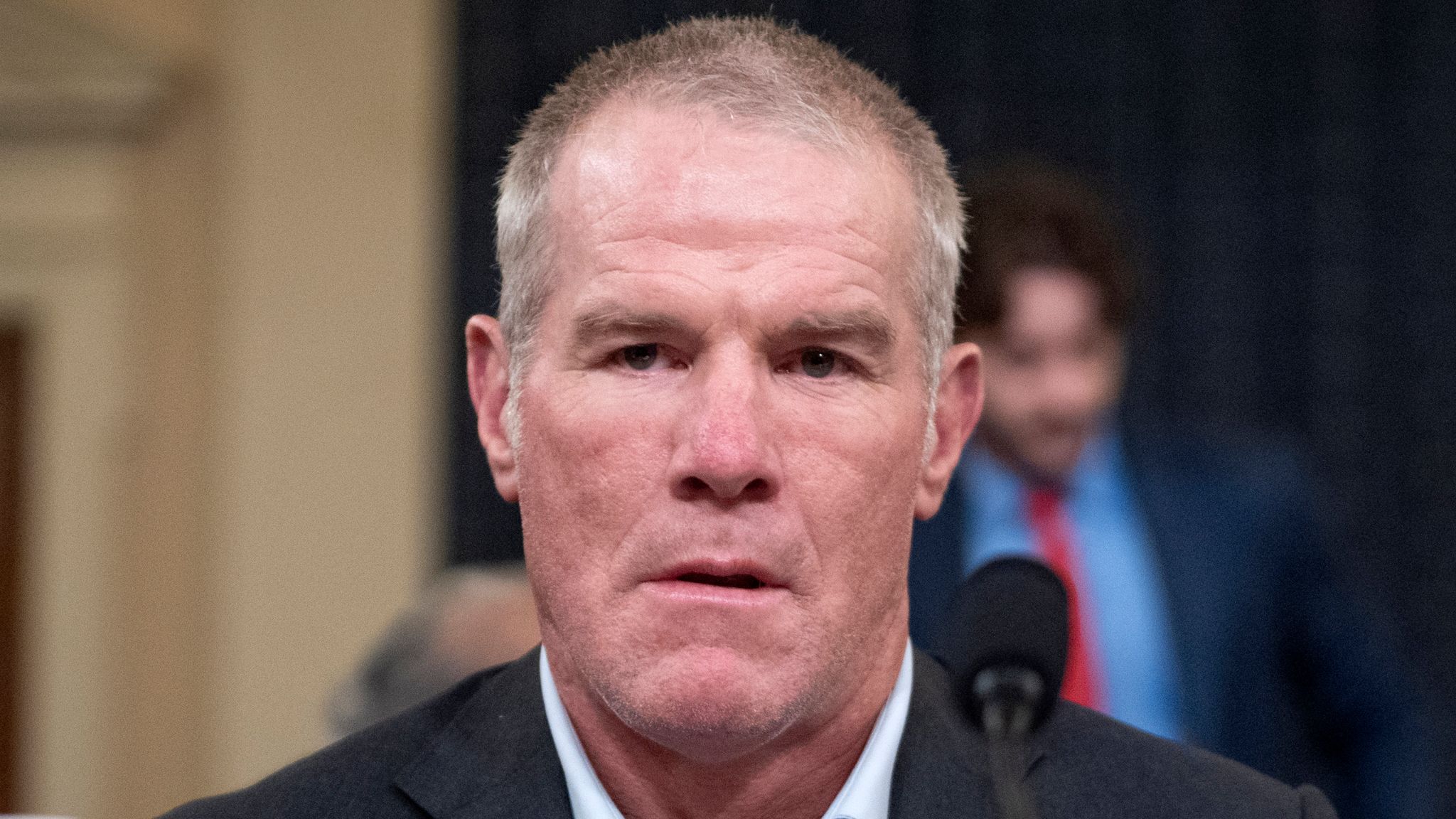 NFL legend Brett Favre reveals he has Parkinson's disease | US News ...